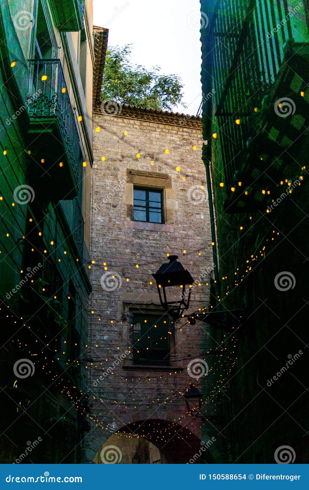 Old Buildings Rustic with Perspective To the Sky Stock Photo - Image of ...