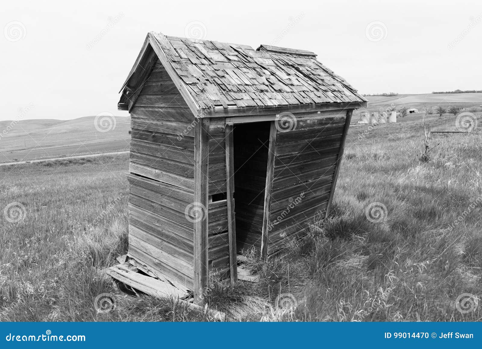Old buildings stock photo. Image of buildings, outhouse - 99014470
