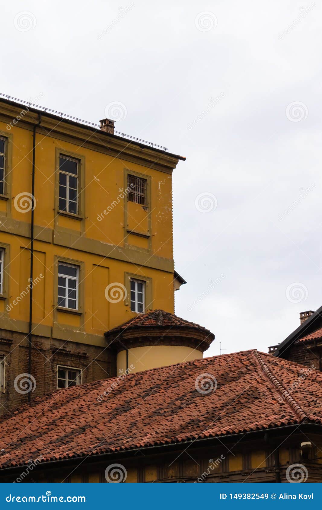 Old Buildings in Turin, Italy Stock Image - Image of town, home: 149382549
