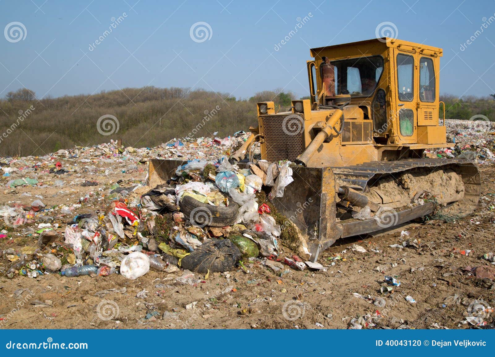 The Old Bulldozer Moving Garbage Stock Photo - Image of engine, filth ...