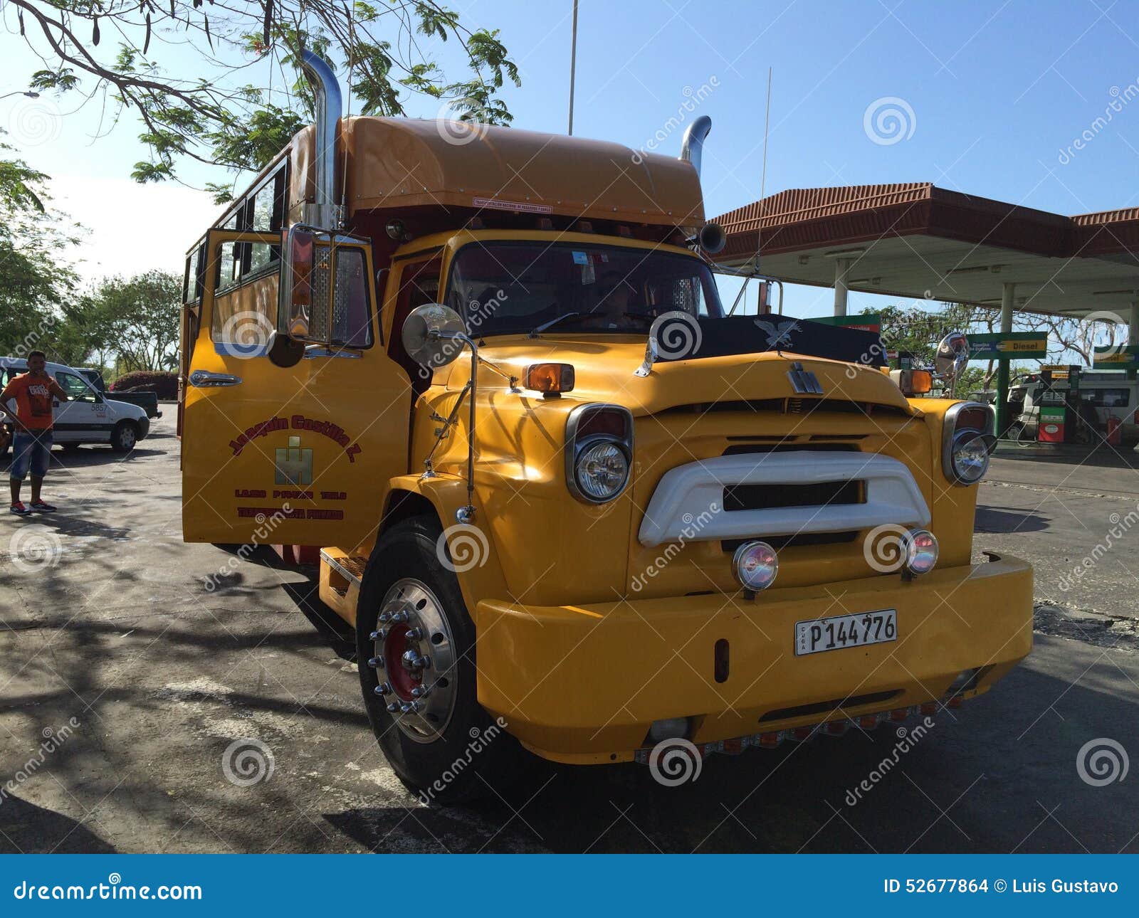 Old Bus editorial stock image. Image of trip, transportation - 52677864