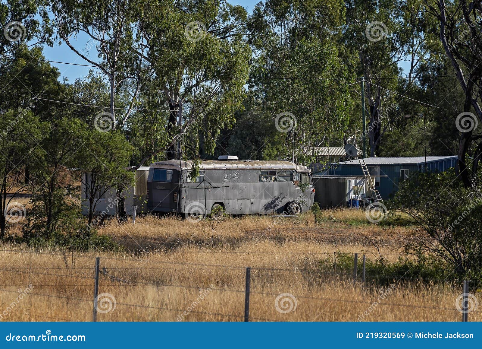 An old bus used as a home editorial stock image. Image of gems - 219320569