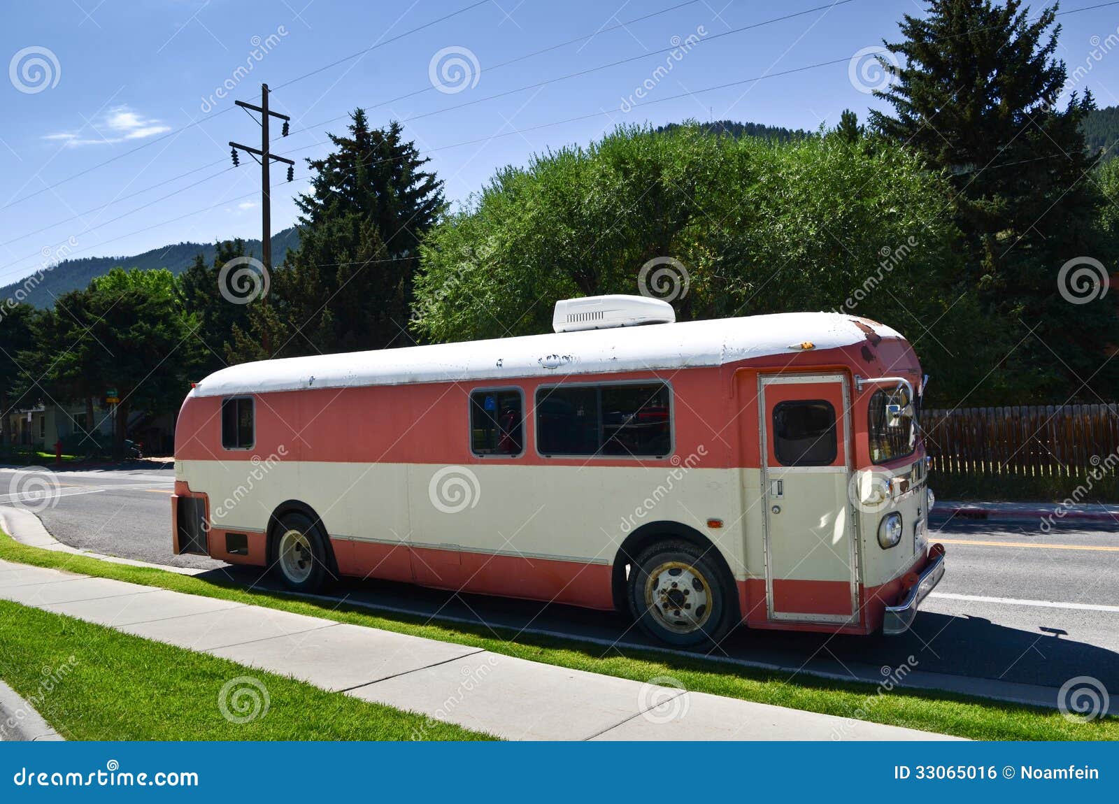 Old bus stock photo. Image of autobus, coach, journey - 33065016