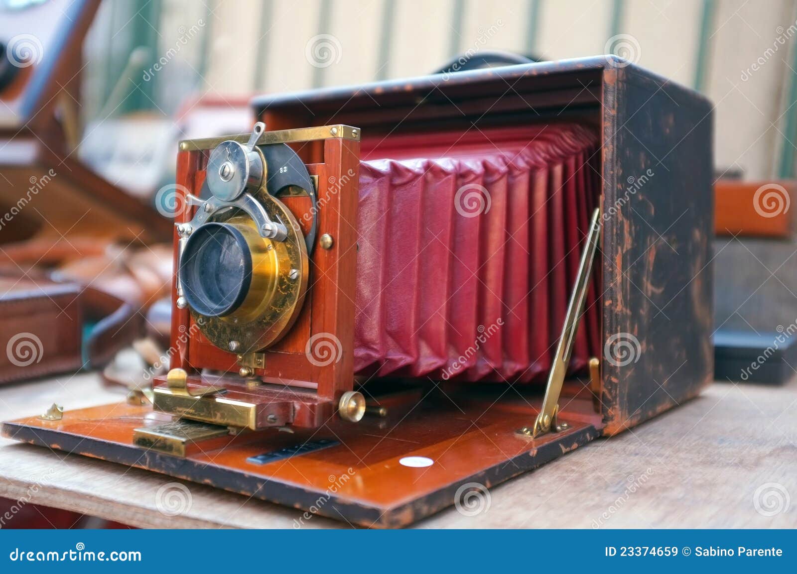 Old camera stock image. Image of lens, market, camera - 23374659