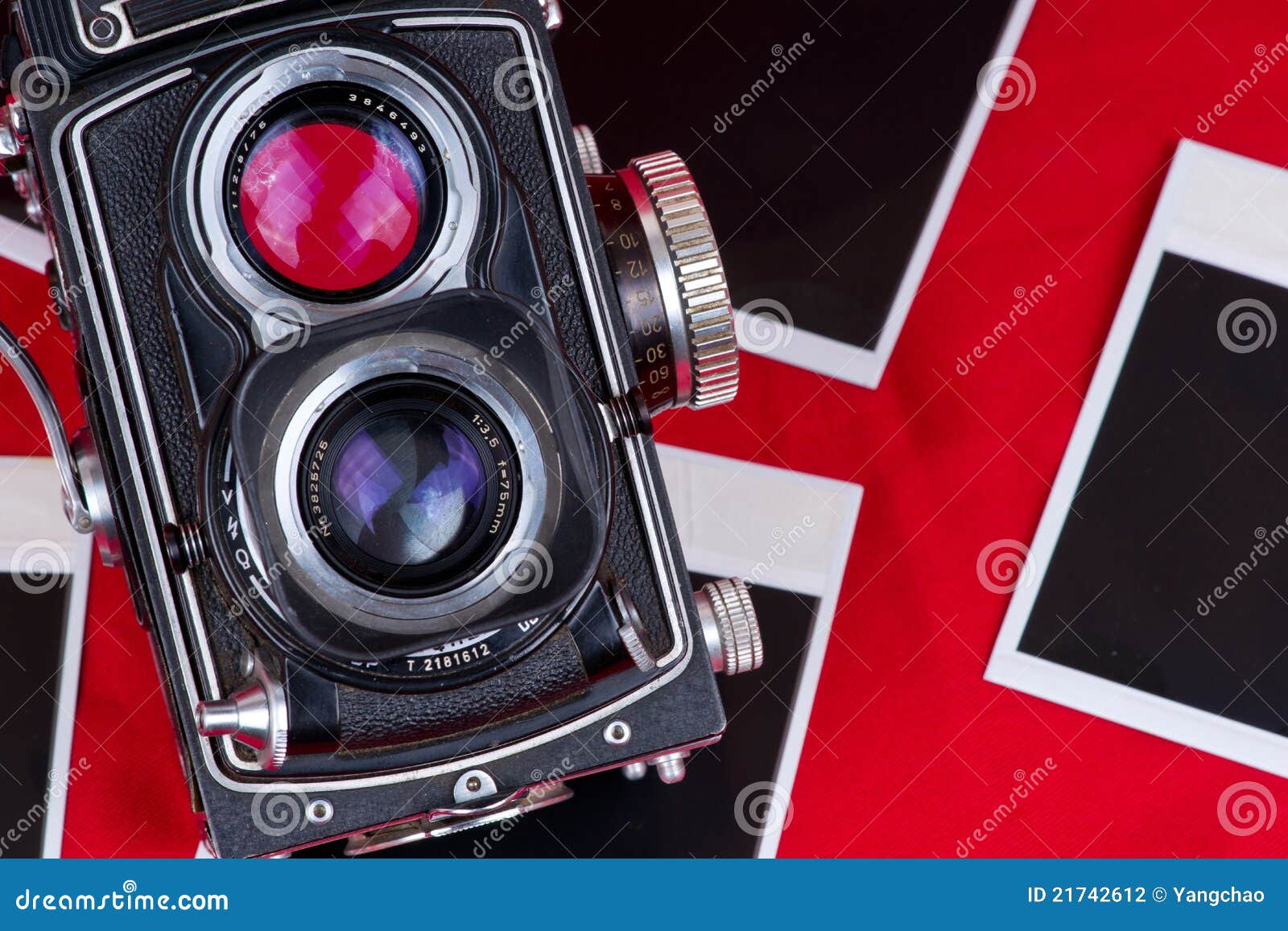 Old Camera with Empty Pictures Stock Photo - Image of antique, gift ...