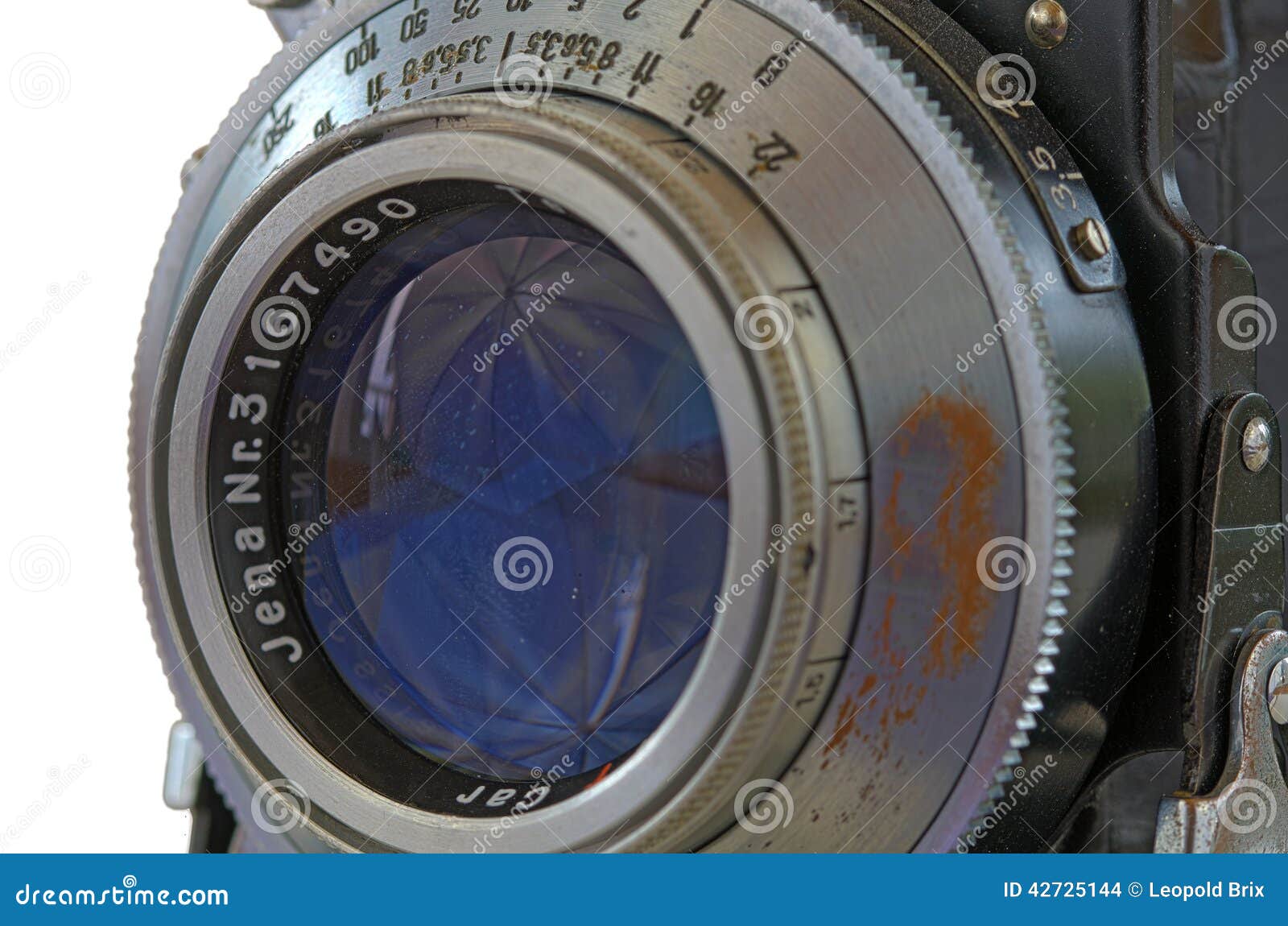 Old Camera Lens with Leaf Shutter Stock Photo - Image of germany ...