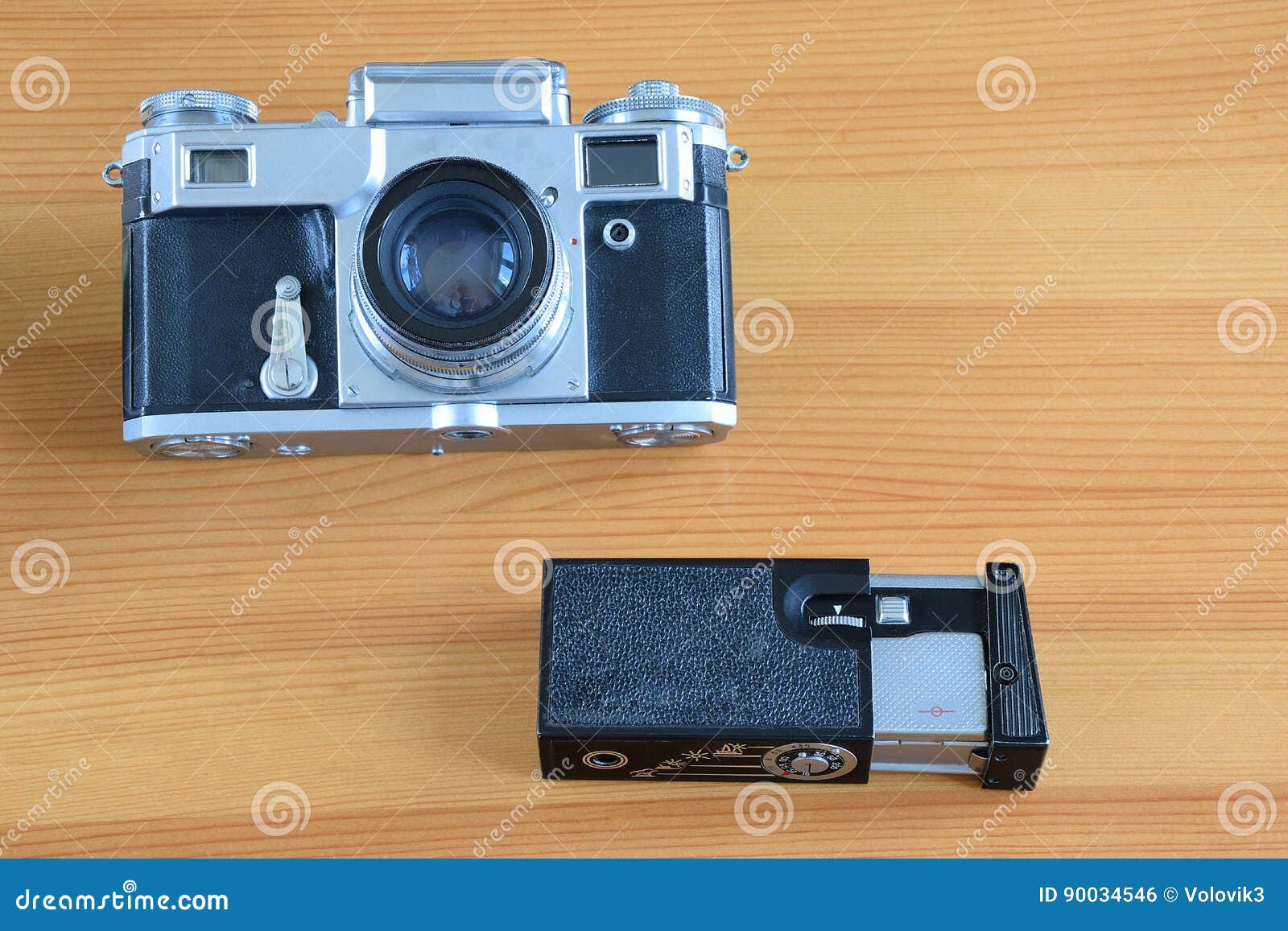 Old Cameras on a Wooden Table. Stock Photo - Image of retro, black ...