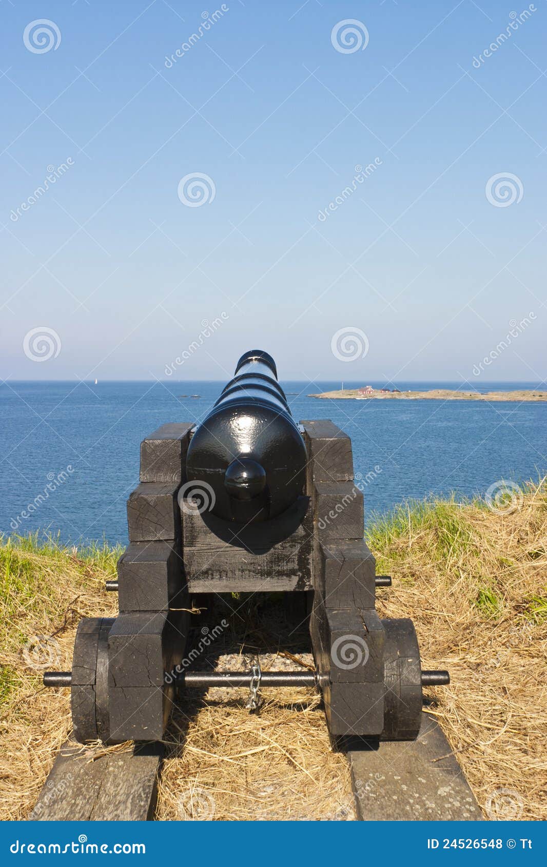 Old cannon stock photo. Image of coastline, angle, skies - 24526548
