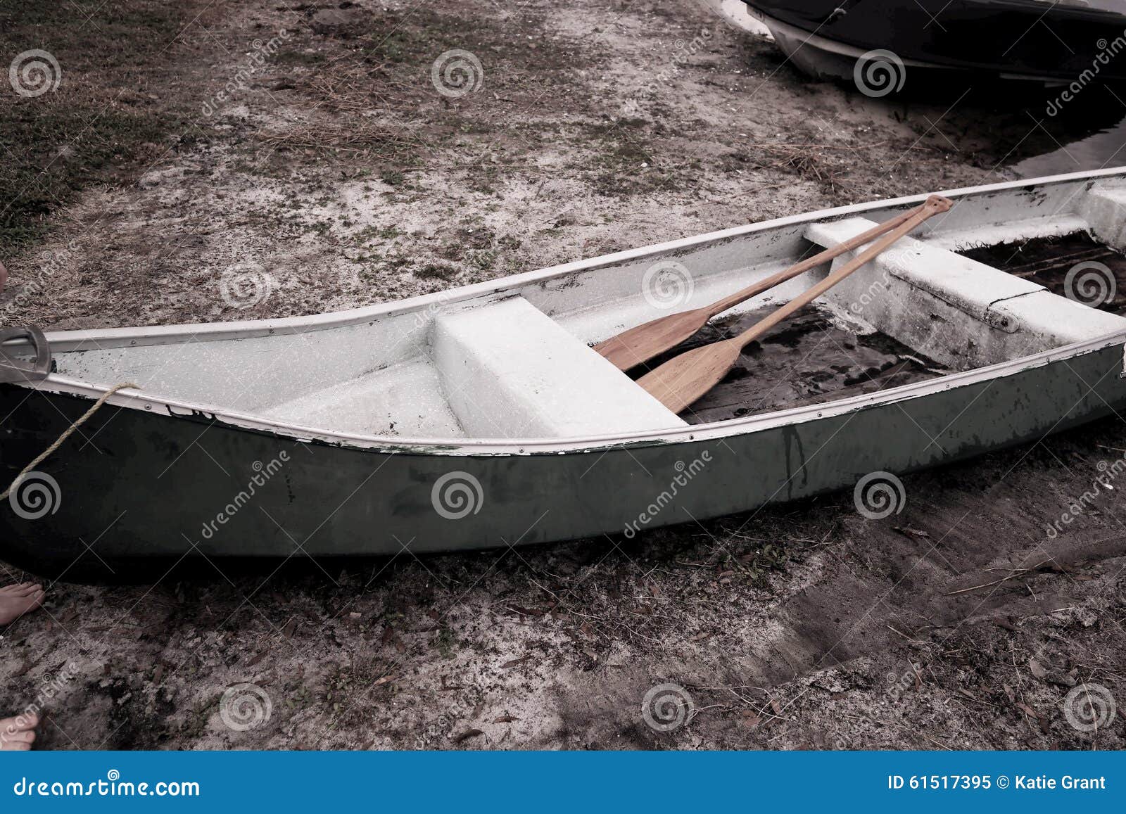 Vintage Canoe stock image. Image of shore, lake, paddle - 61517395