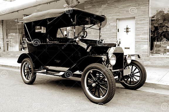 Old car from 1915 stock photo. Image of hotrod, 1900, historical - 2558710