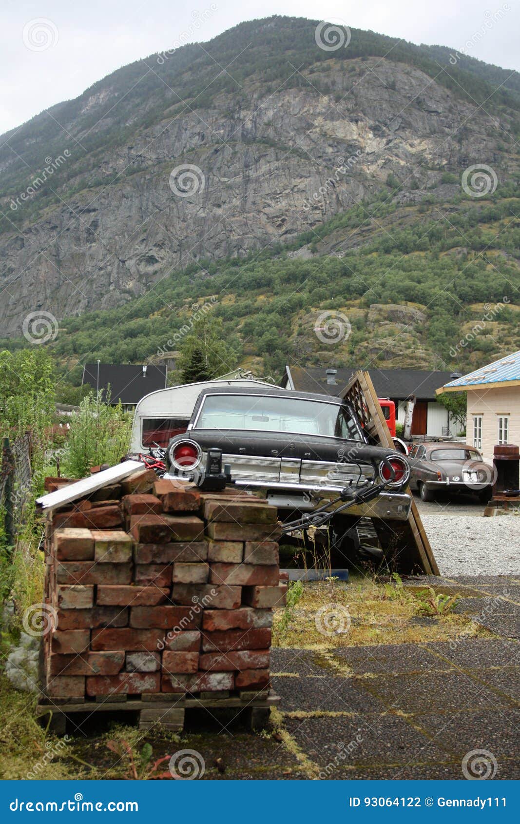 Old car editorial photography. Image of bricks, black - 93064122