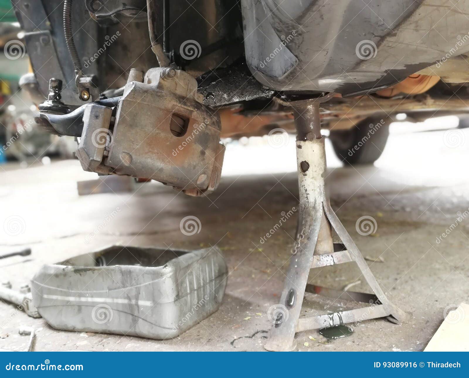 The Old Car Maintenance Process Stock Photo - Image of break, aluminum ...
