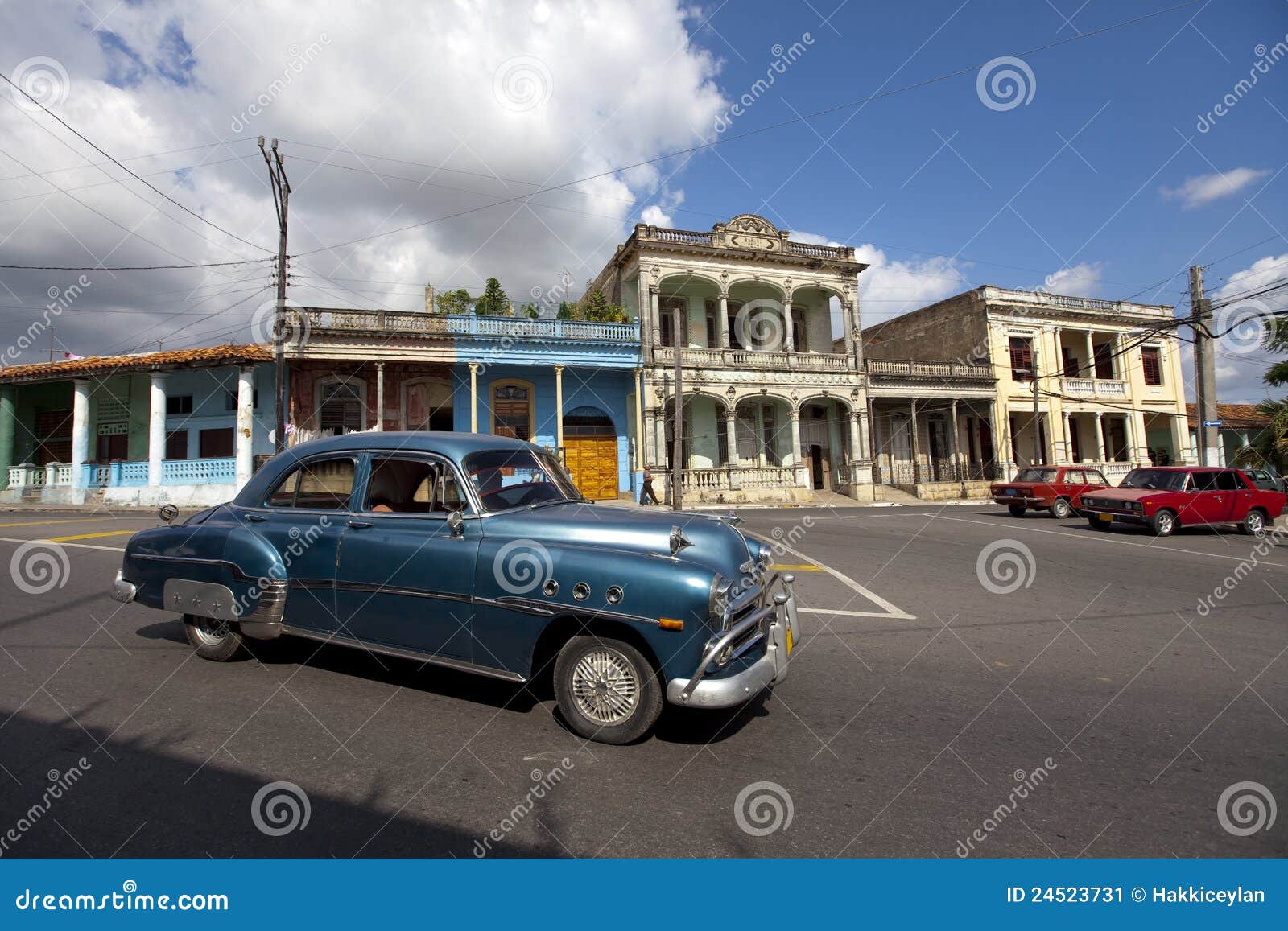 Old car in Pinar del Rio editorial photo. Image of color - 24523731