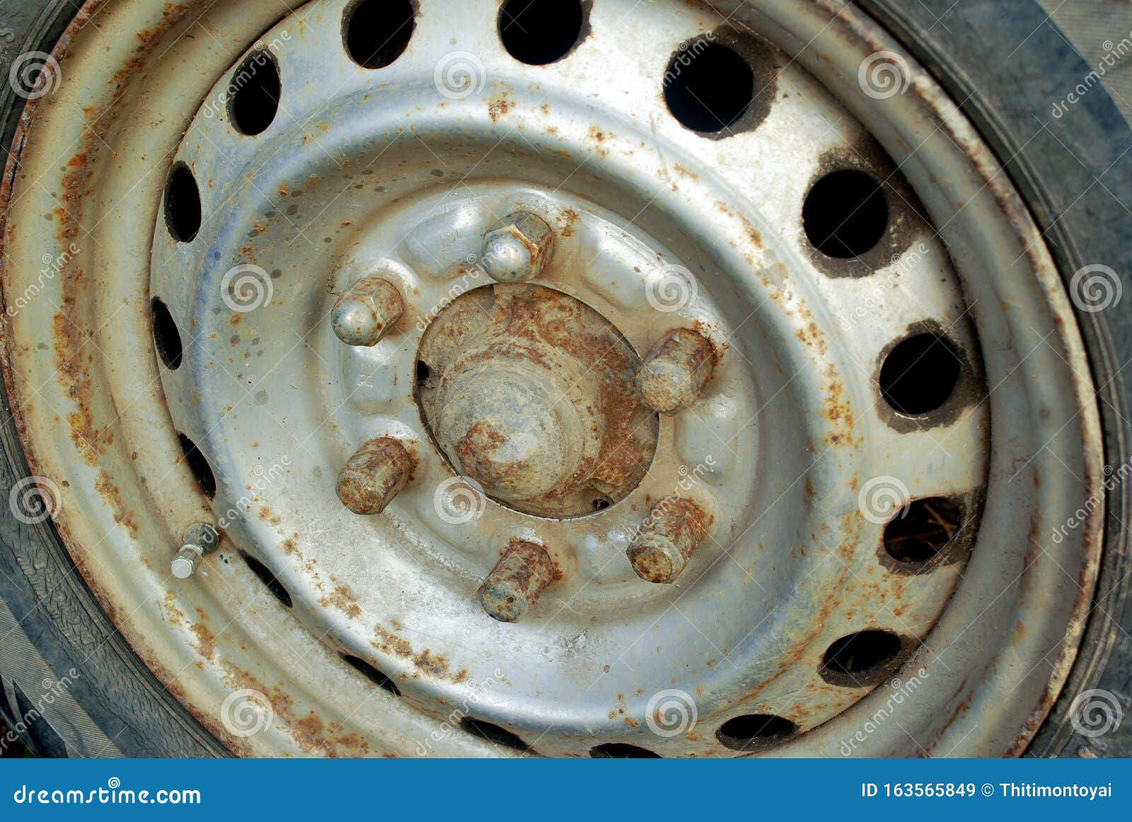 Old car wheels. stock image. Image of energy, fixing - 163565849