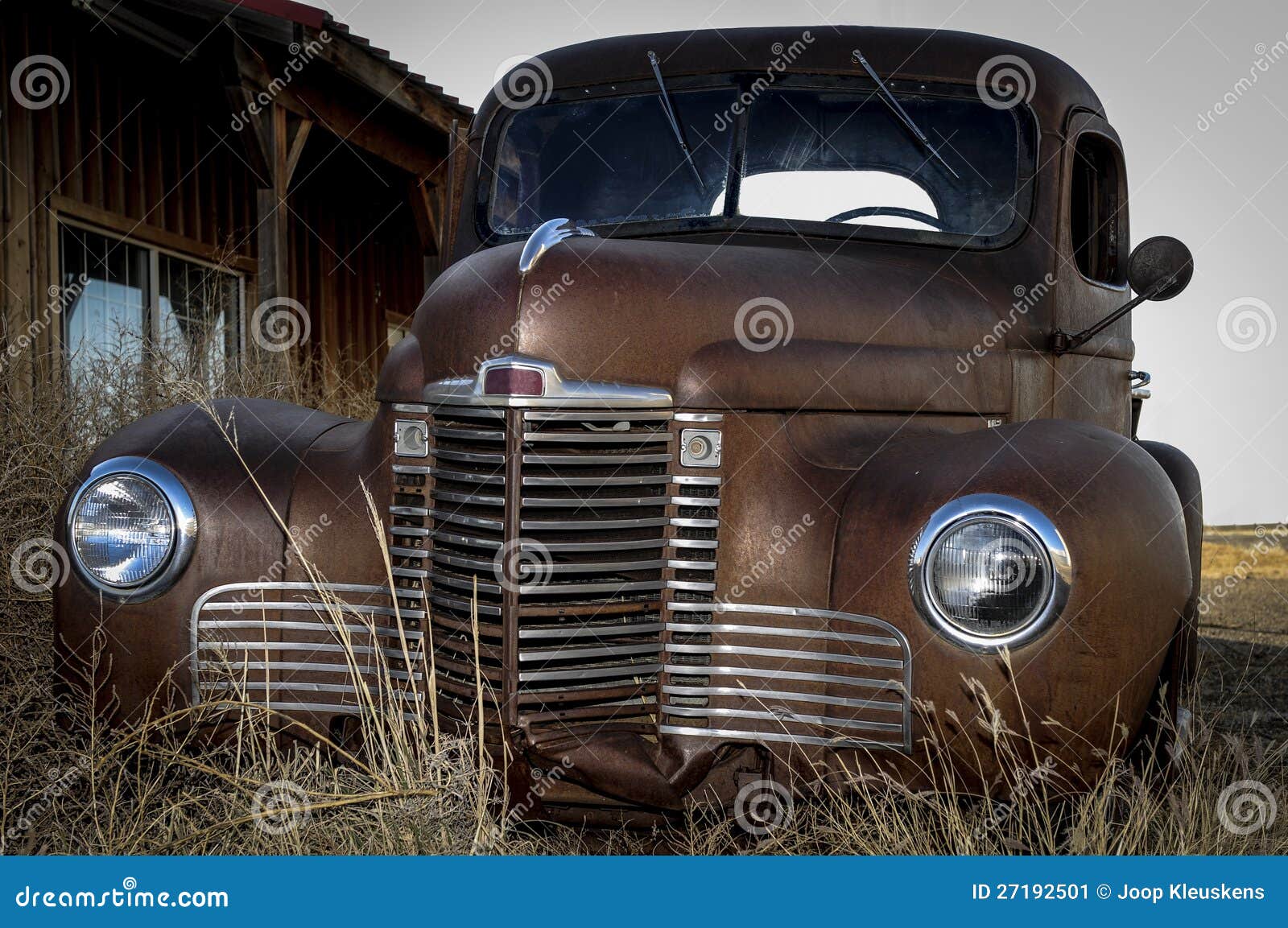 Old car wreck stock image. Image of rust, hood, abandoned - 27192501