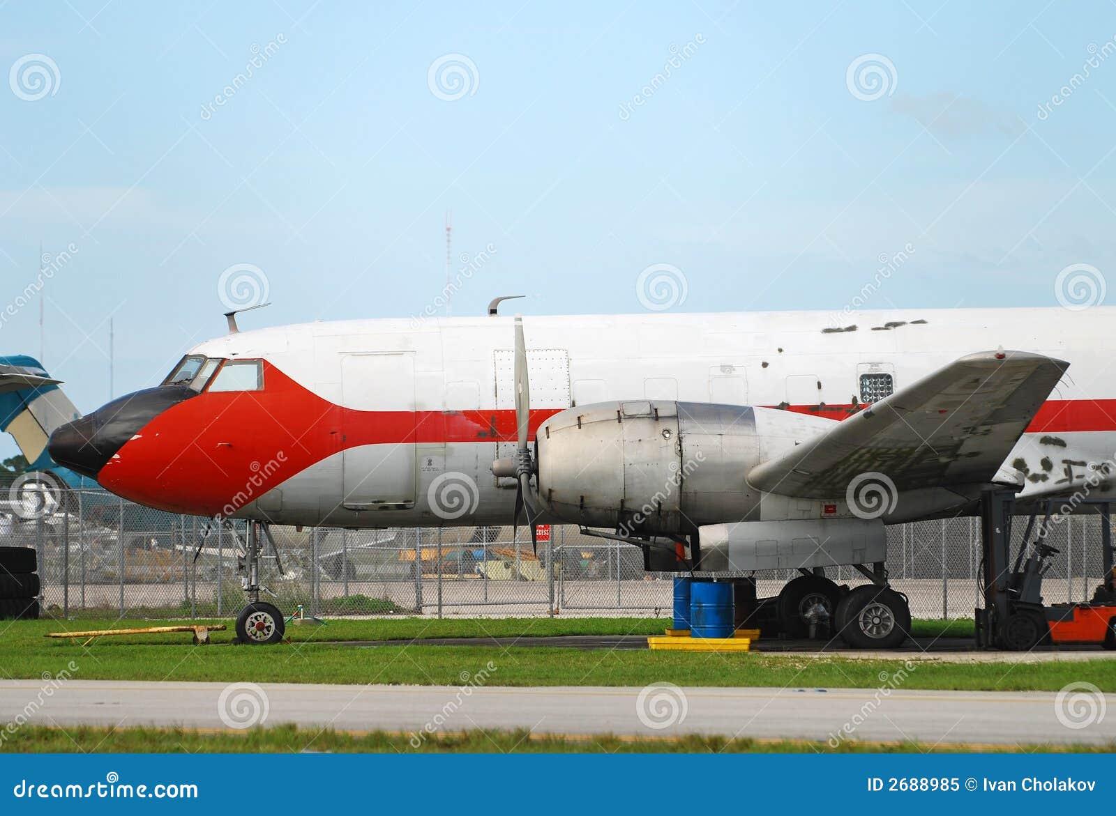 Old Cargo Airplane stock image. Image of aircraft, ground - 2688985