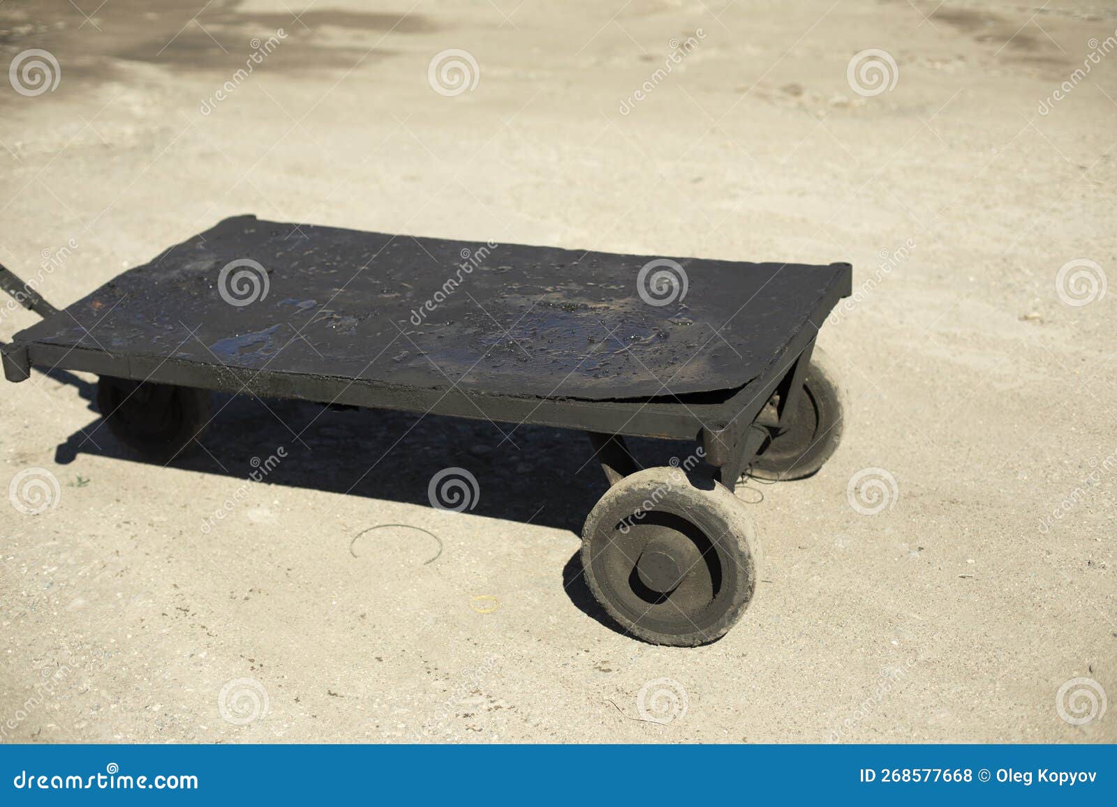 Old Cart for Cargo Transportation Stock Photo - Image of object ...