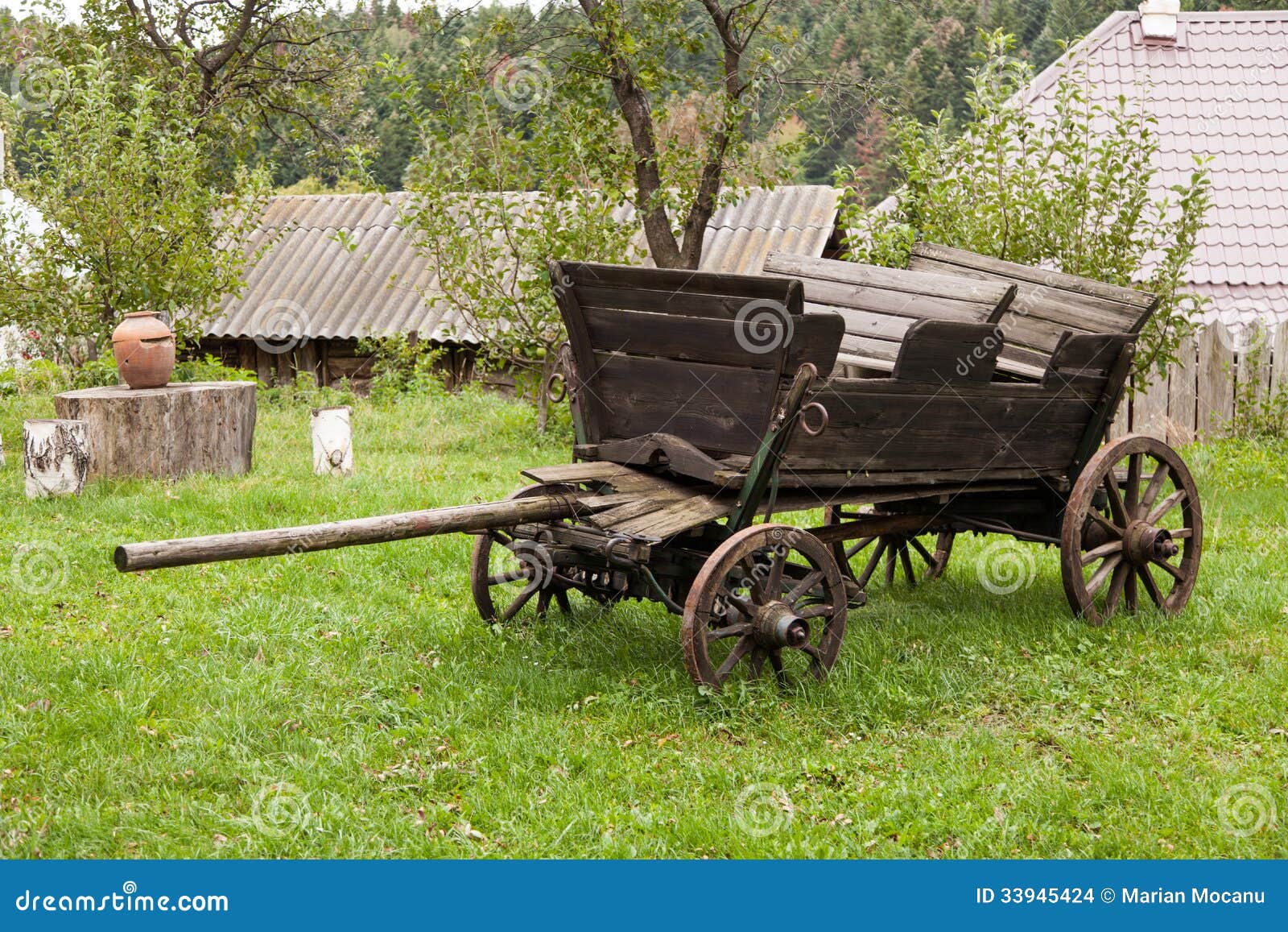 Old cart stock photo. Image of logs, supply, wood, flowers - 33945424