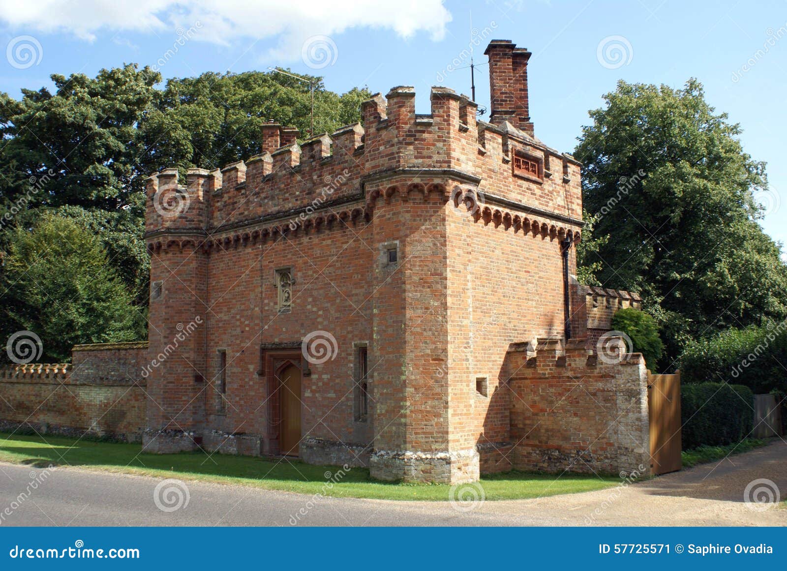 Old castellated gatehouse stock image. Image of attraction - 57725571