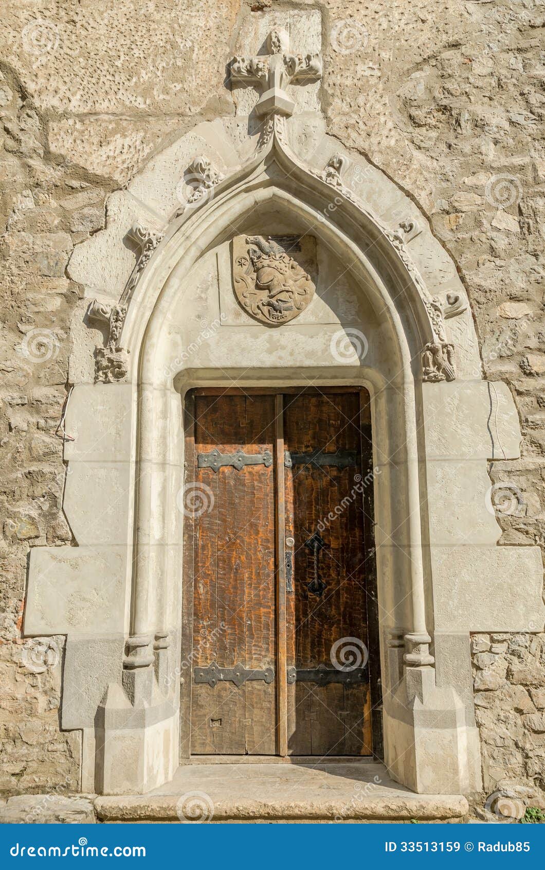 Old Castle Door stock image. Image of building, dark - 33513159
