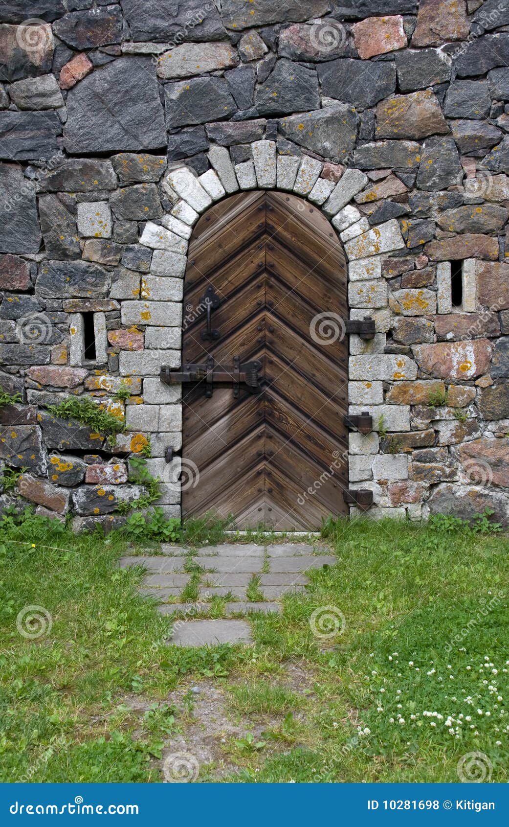Old Castle Entrance stock photo. Image of medieval, entrance - 10281698