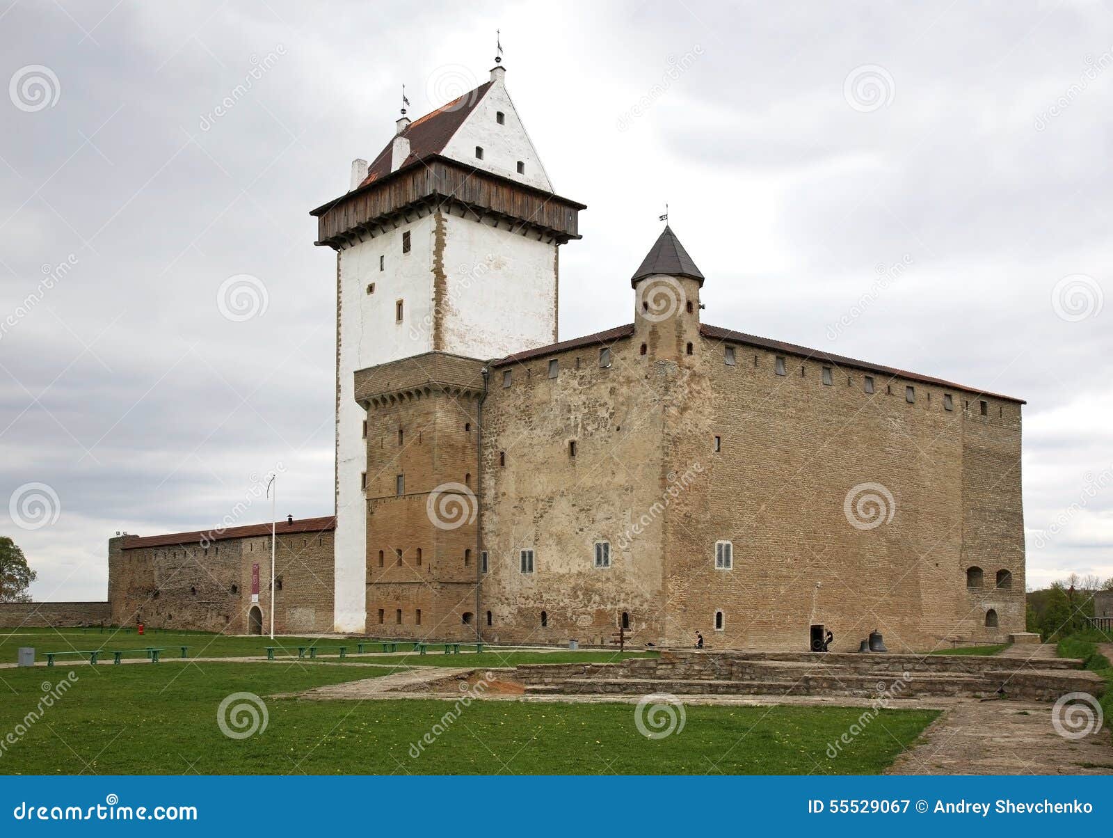 Old Castle in Narva. Estonia Stock Image - Image of eesti, estonia ...