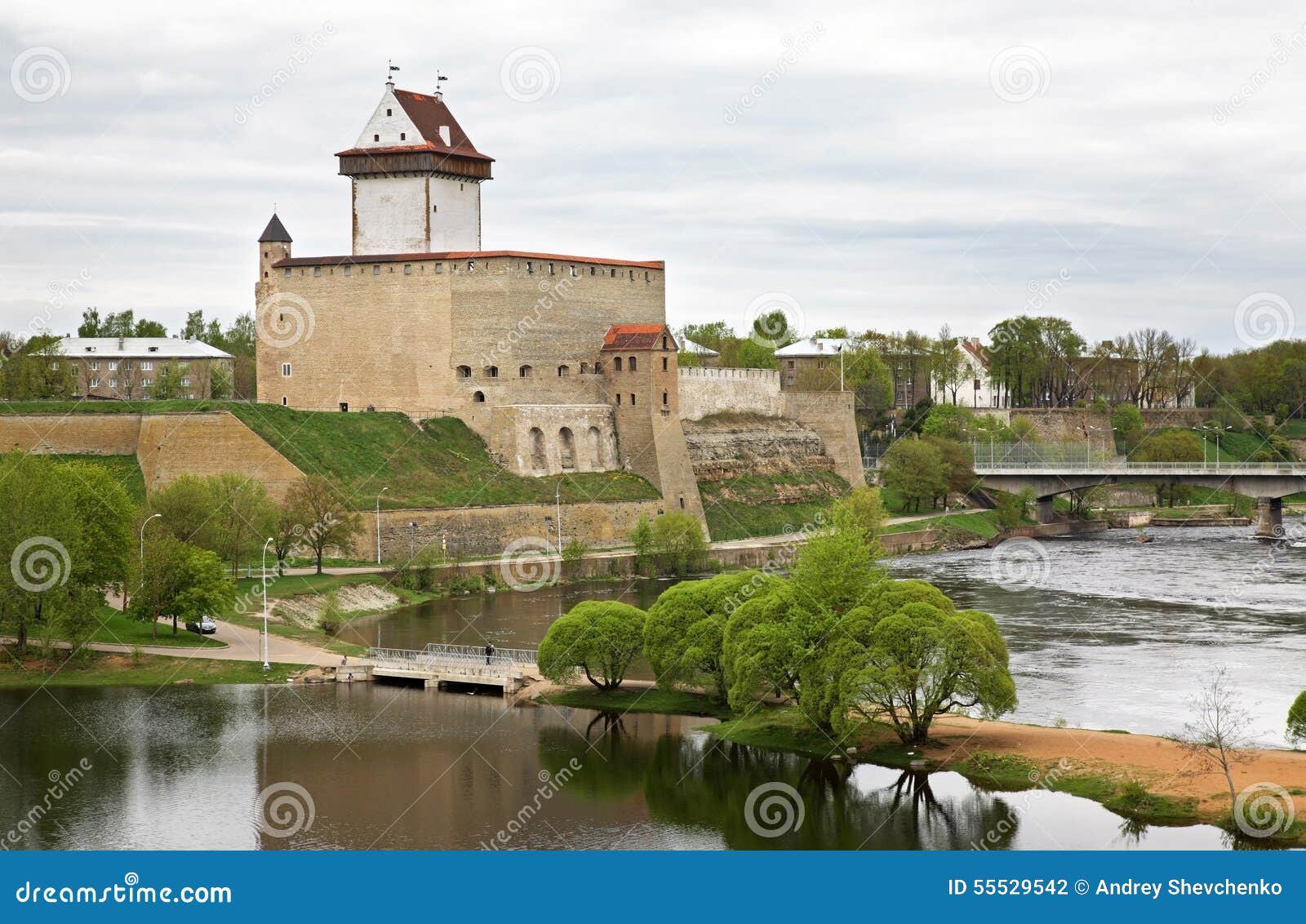Old Castle in Narva. Estonia Stock Photo - Image of river, town: 55529542