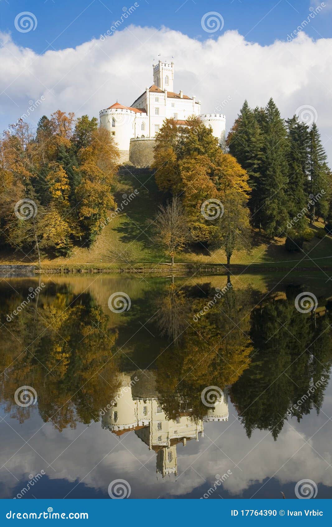 Old Castle and it S Reflection Stock Photo - Image of historic ...
