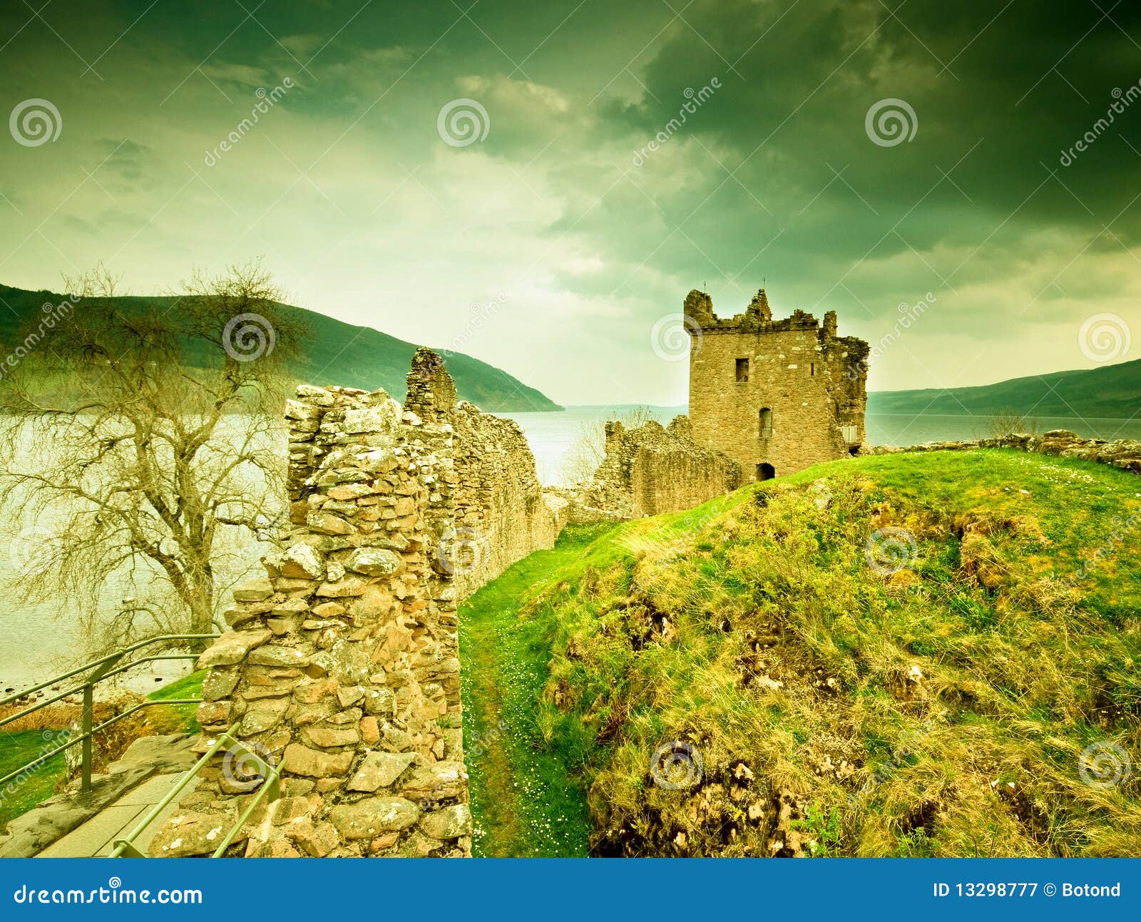 Old Castle in Scotland stock image. Image of ruin, tourism - 13298777