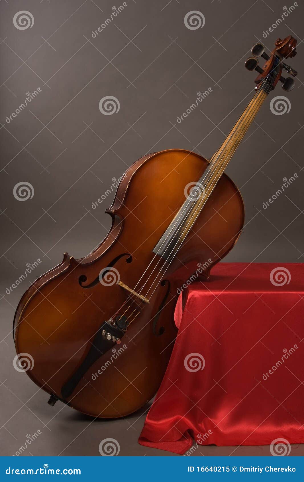Old cello stock image. Image of chord, background, acoustic - 16640215