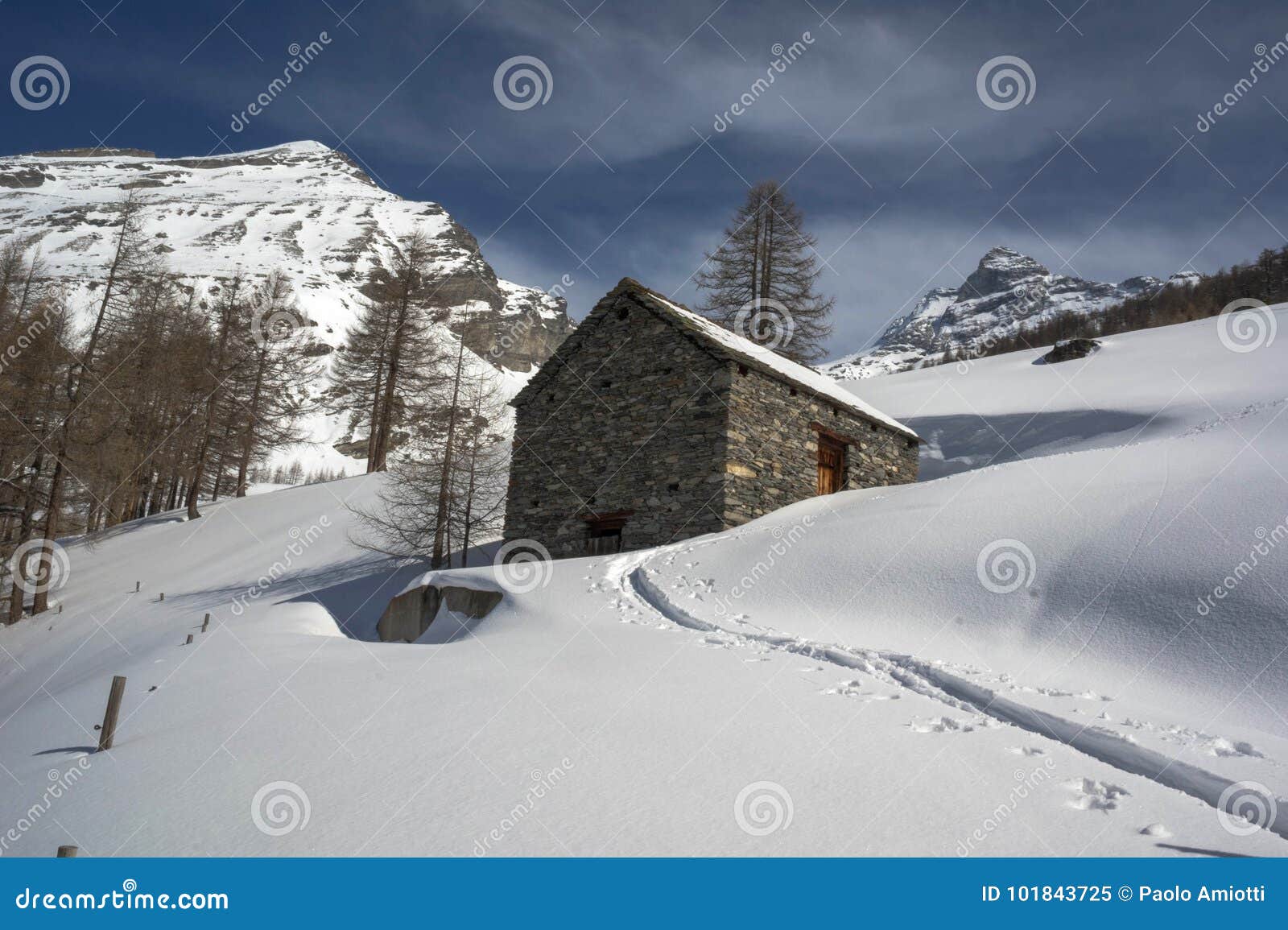 Old chalet stock image. Image of alpinism, switzerland - 101843725