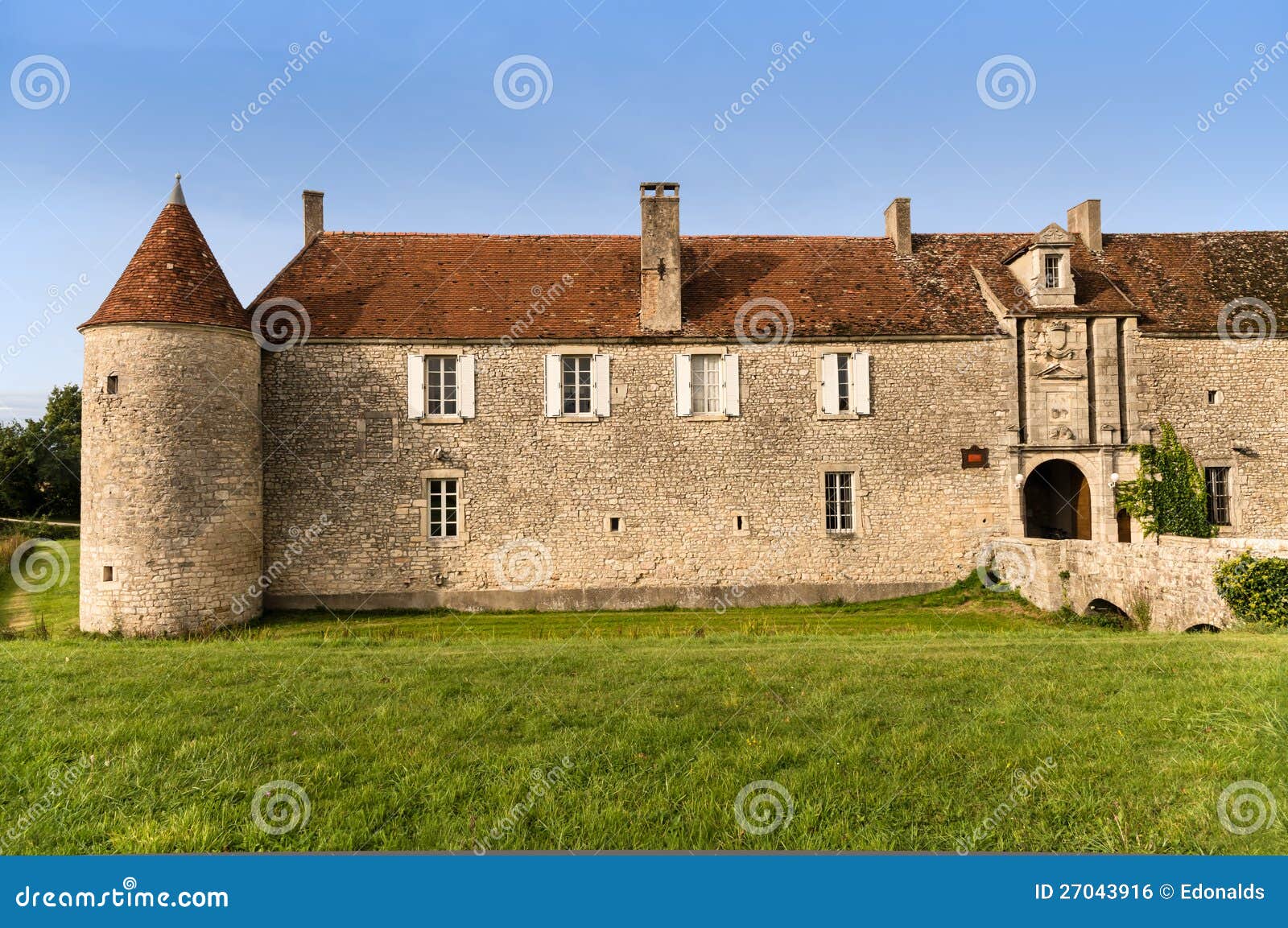 Old Chateau stock photo. Image of horizantal, nuits, france - 27043916