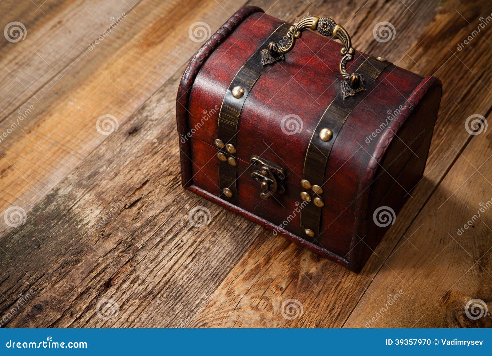 Old chest stock photo. Image of history, jones, life - 39357970