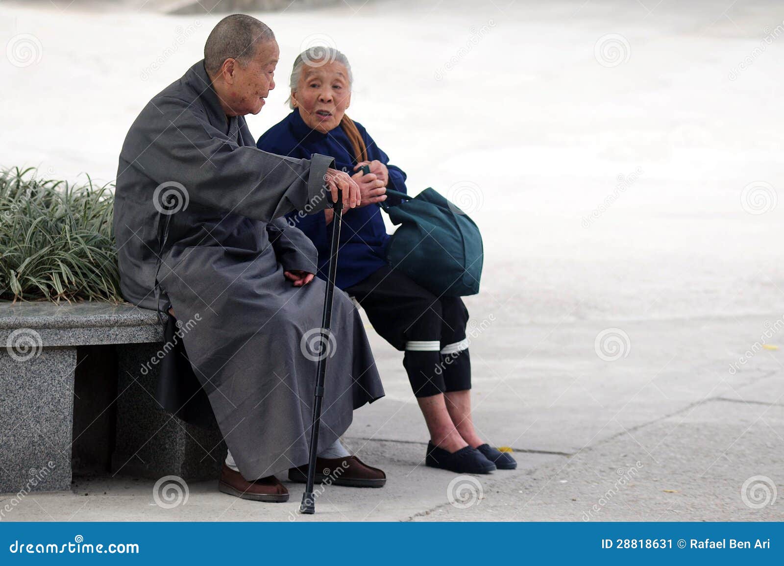 Old Chinese people editorial photo. Image of kong, male - 28818631