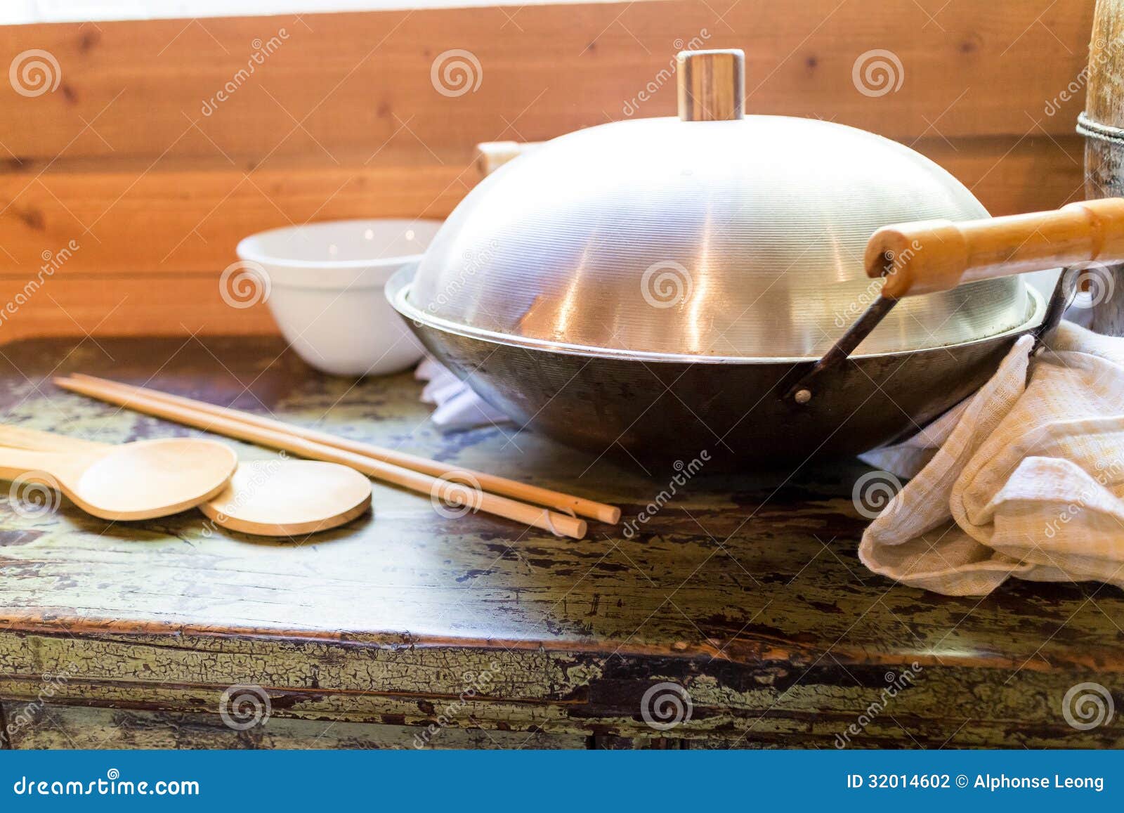 Old chinese wok stock photo. Image of frying, wooden - 32014602