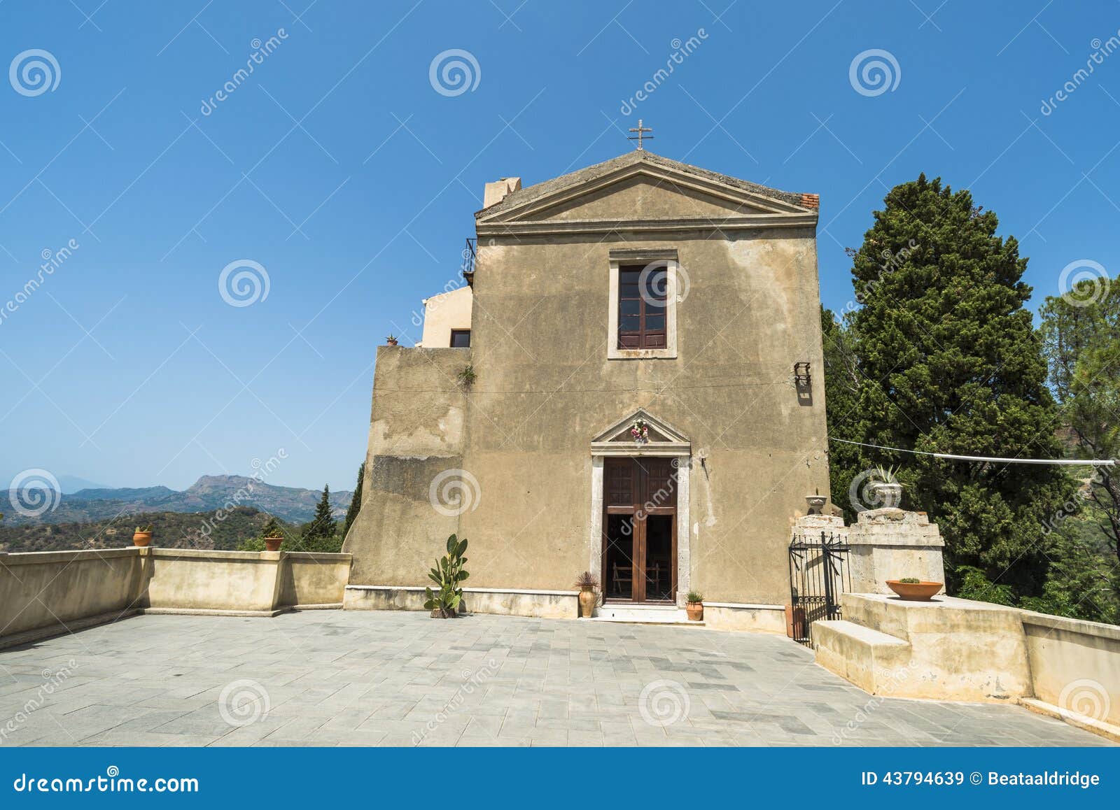 Old Church in Savoca, Sicily Stock Image - Image of roof, beautiful ...