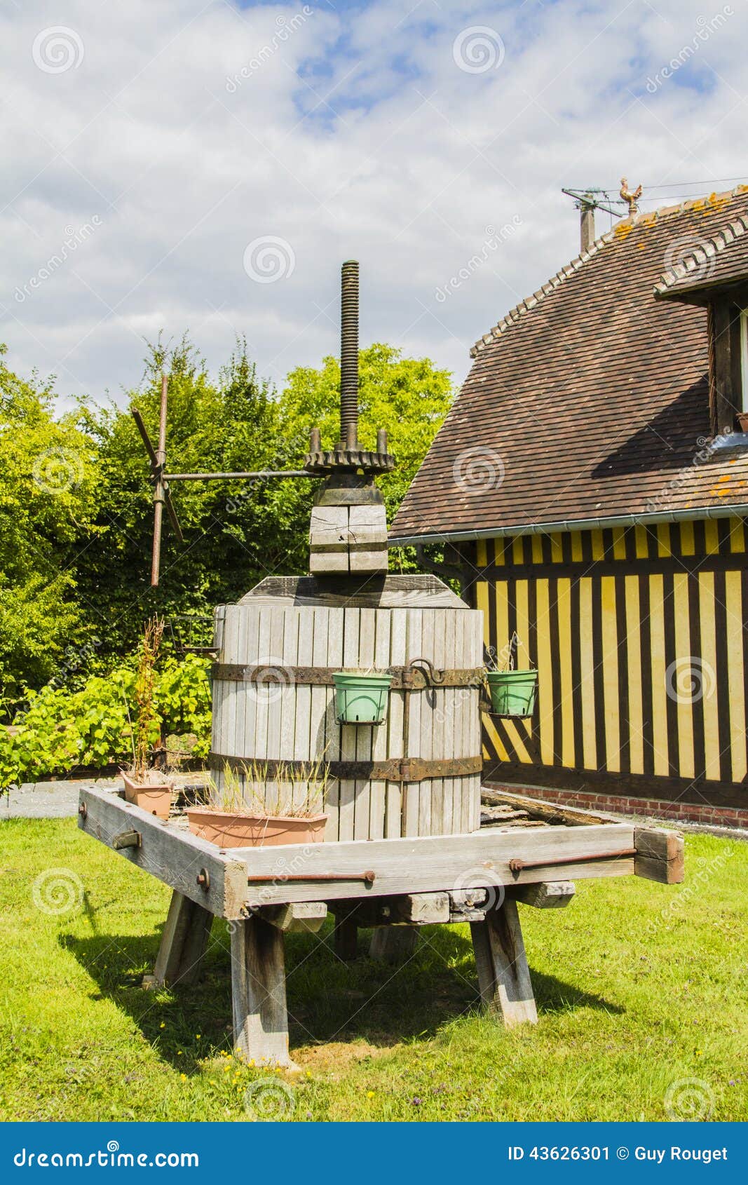 Old cider press stock image. Image of cider, antique - 43626301