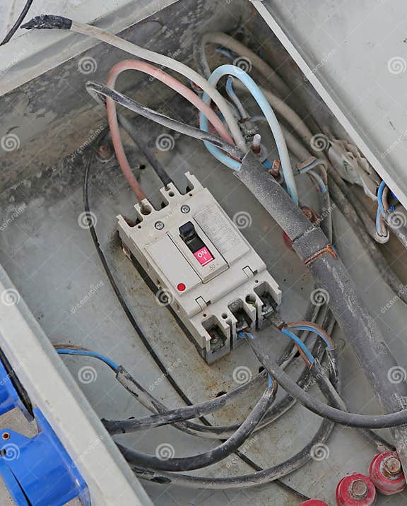 Old circuit breakers stock image. Image of panel, switch - 91799925