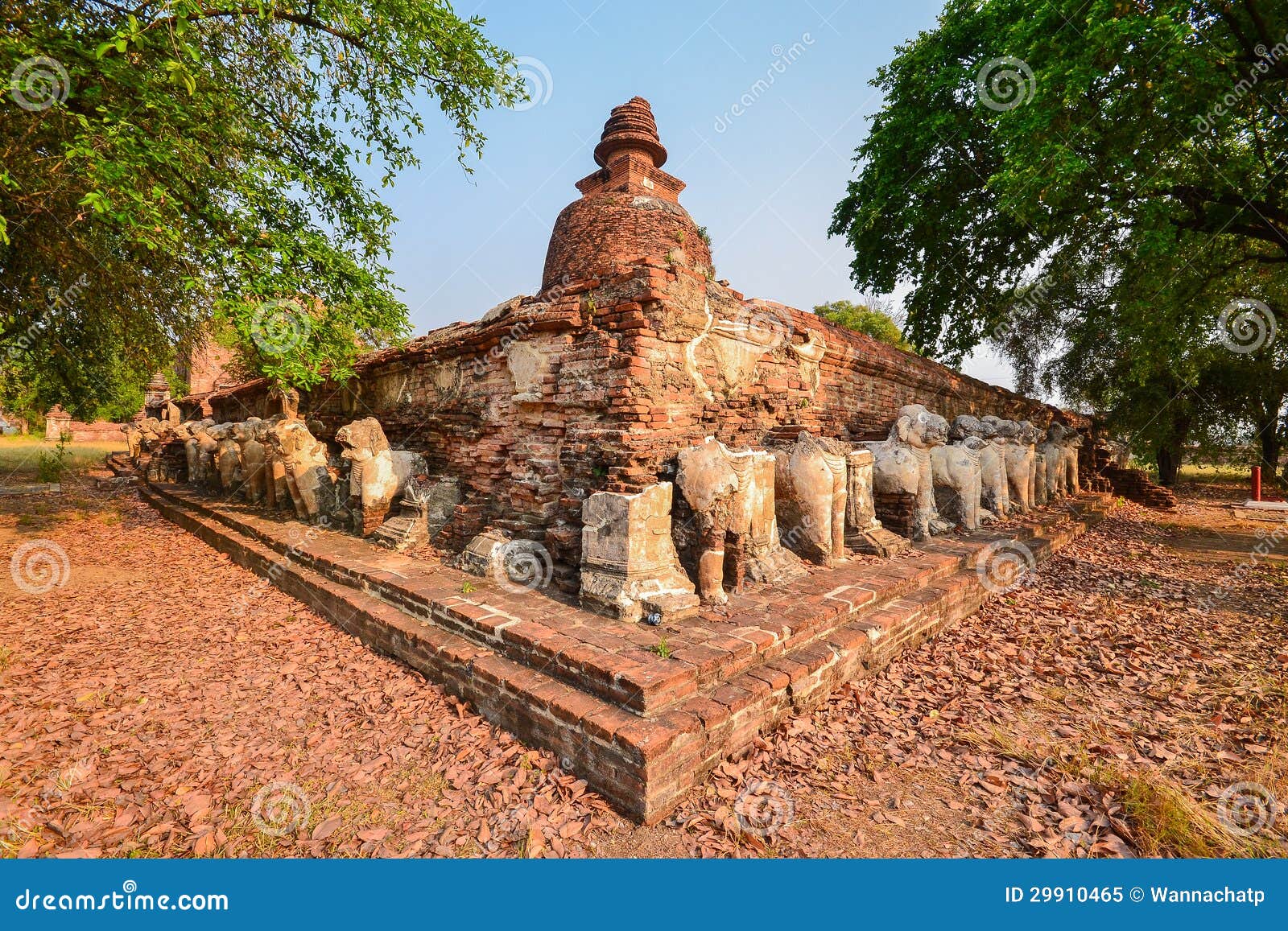 Old Circular Pagoda Square Base Stock Photos - Free & Royalty-Free ...