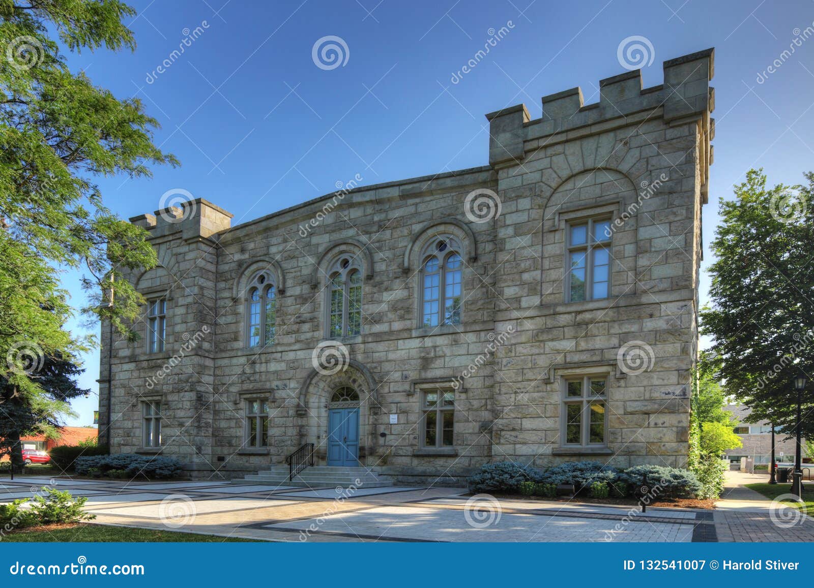 Old City Hall Building in Milton, Canada Editorial Photography - Image ...