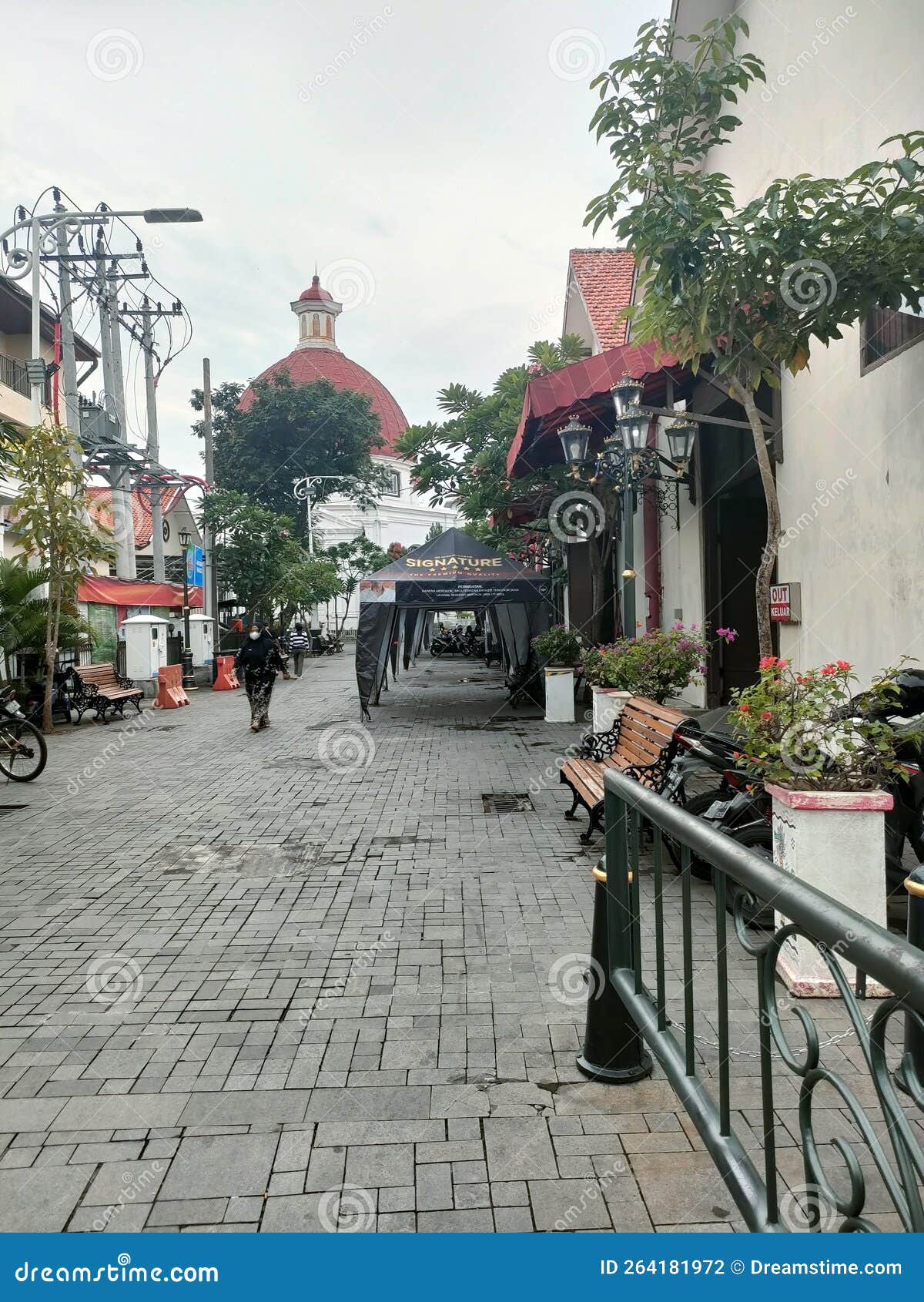 The old city of Semarang editorial photography. Image of building ...