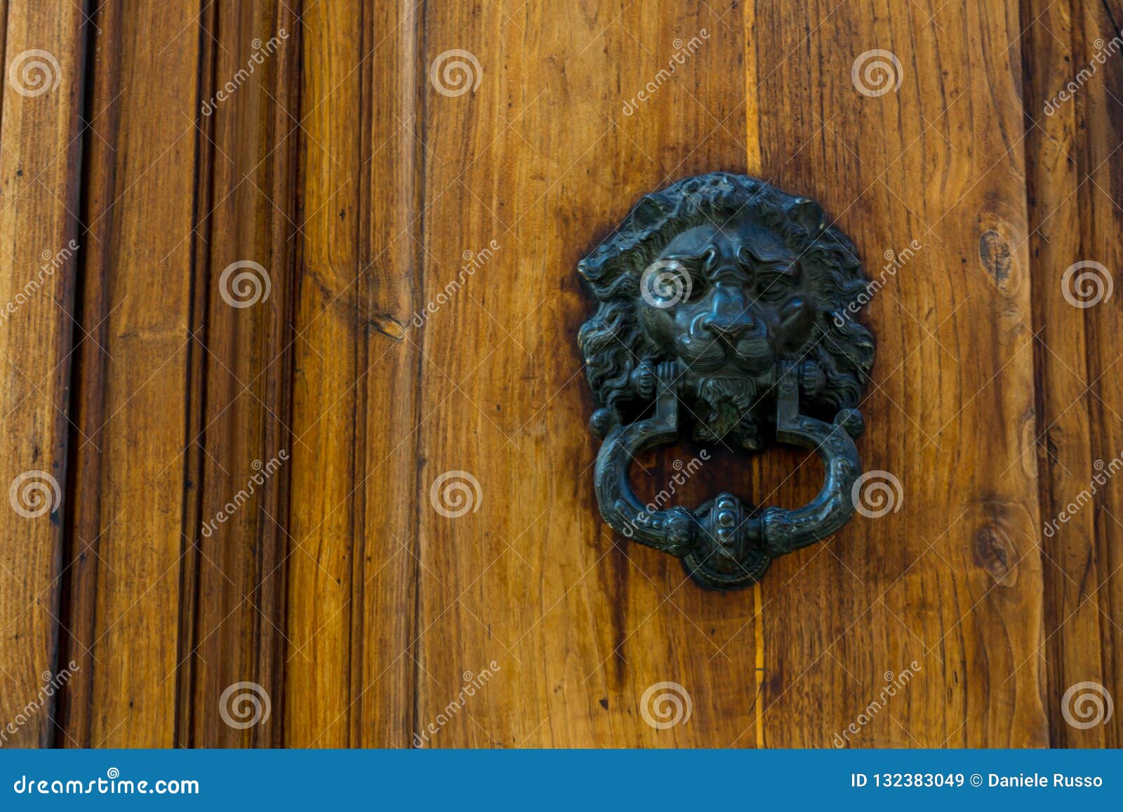 Old Clapper on Wooden Old Door Stock Image - Image of lock, knocker ...