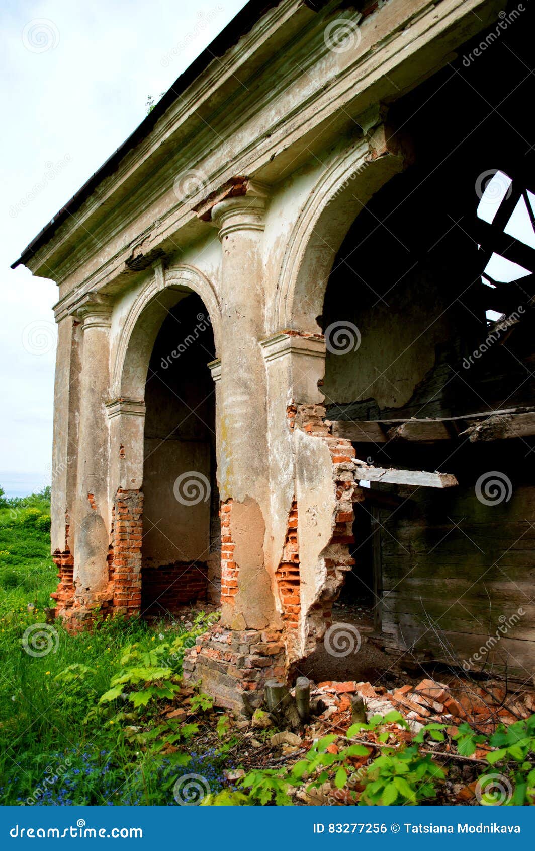 Old classic arch. stock photo. Image of barn, archway - 83277256