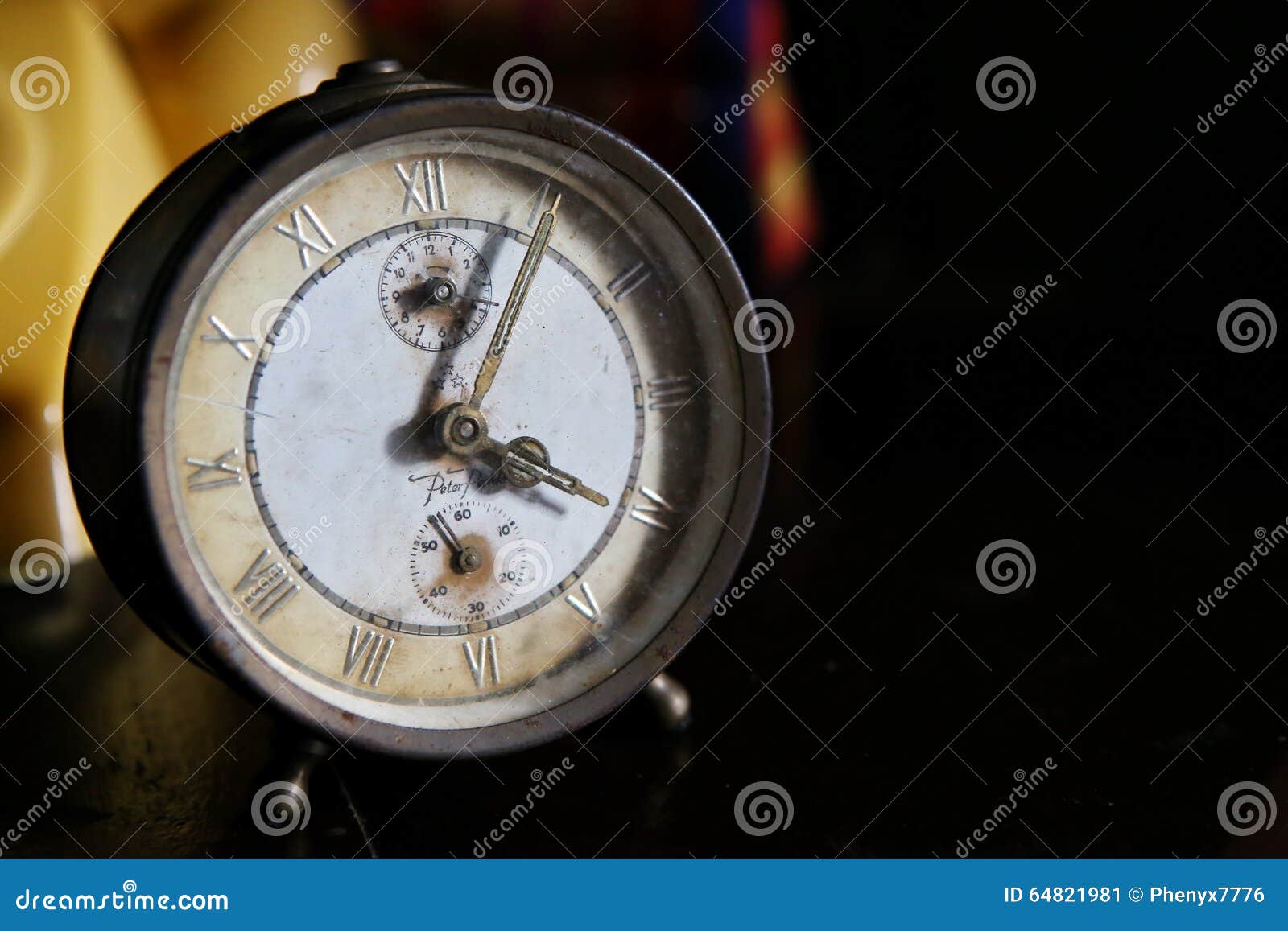 218 Old Damaged Dirty Antique Clock Stock Photos - Free & Royalty-Free ...
