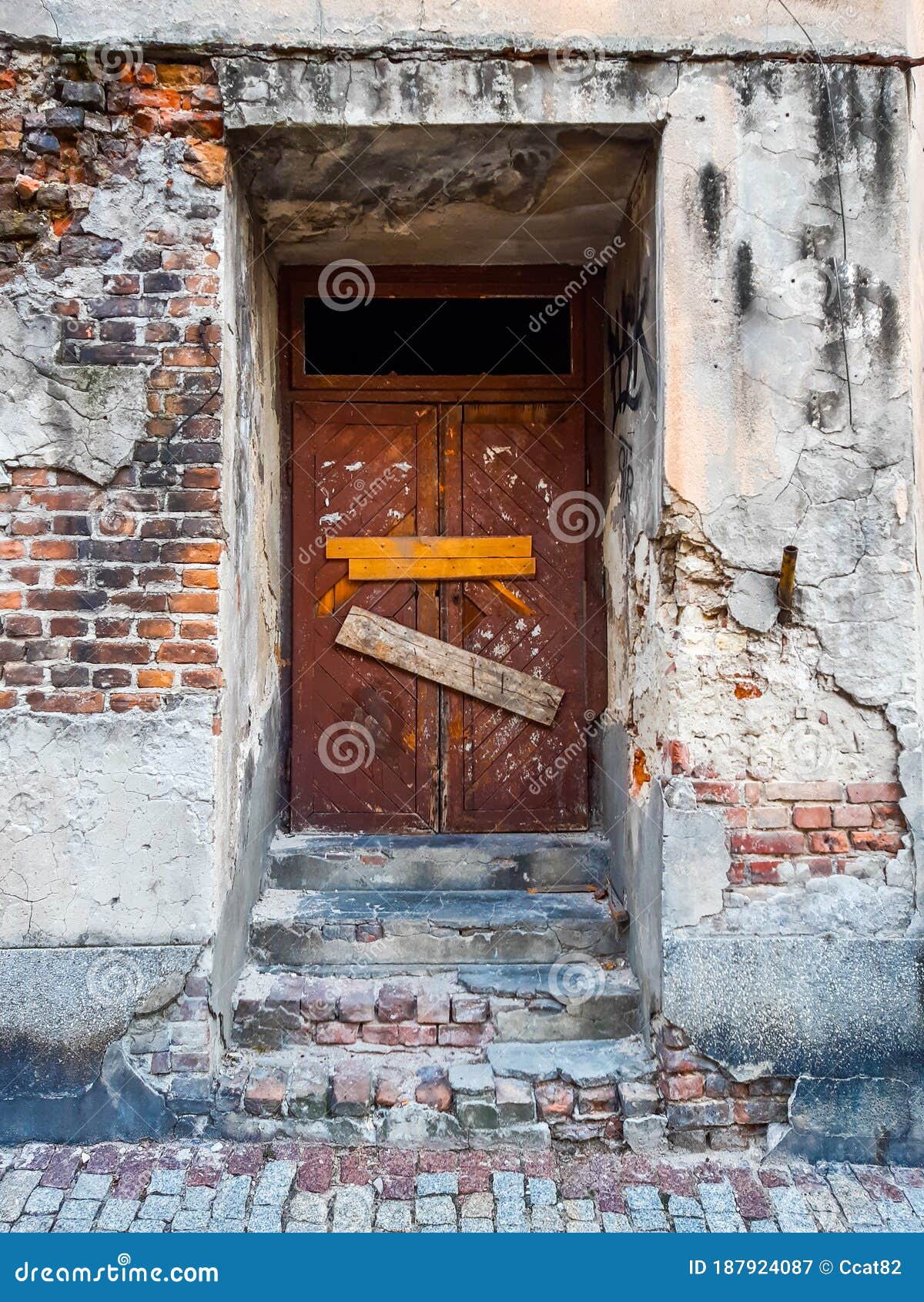 Old closed door stock image. Image of street, decoration - 187924087