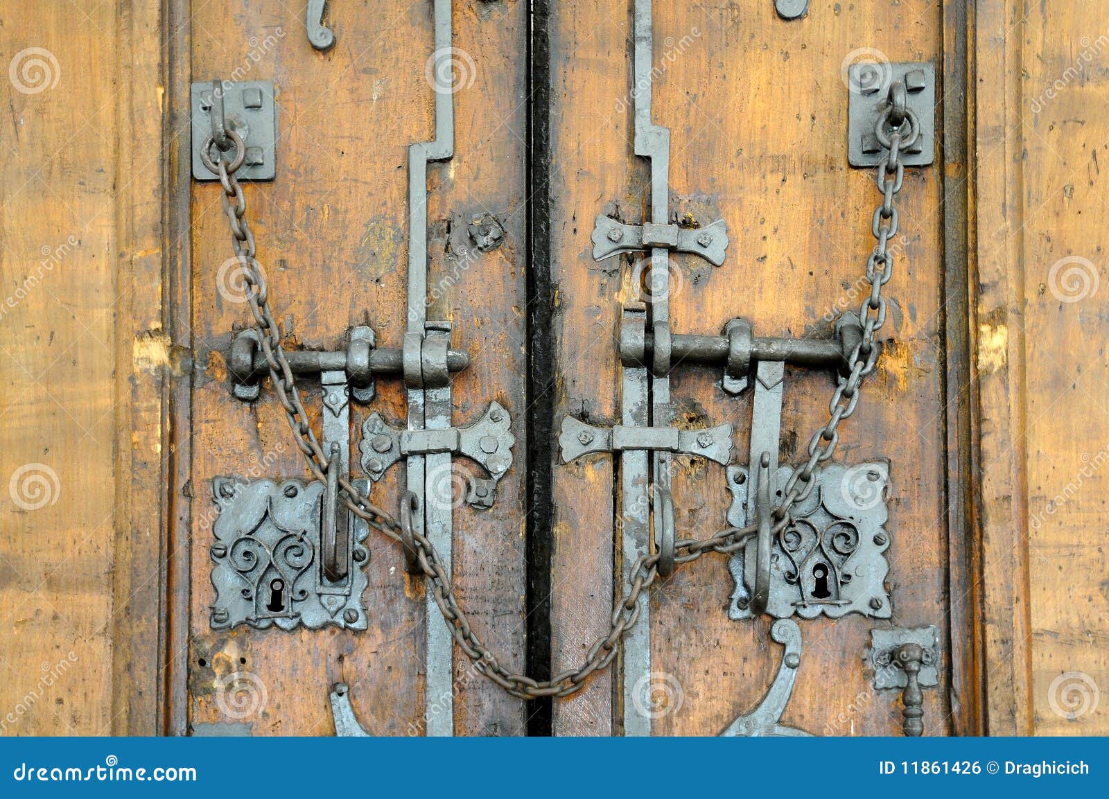 Old closed wooden gate stock photo. Image of entrance - 11861426