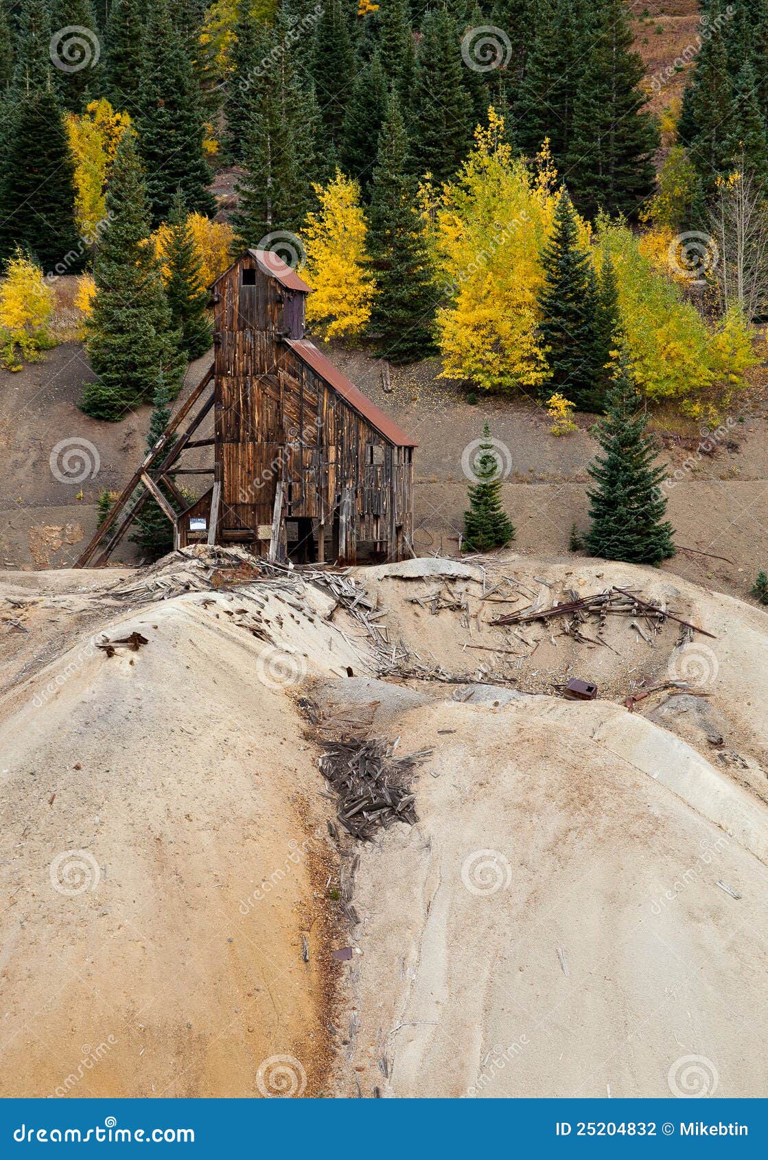 Old Colorado Gold Mine stock photo. Image of aspen, mines - 25204832