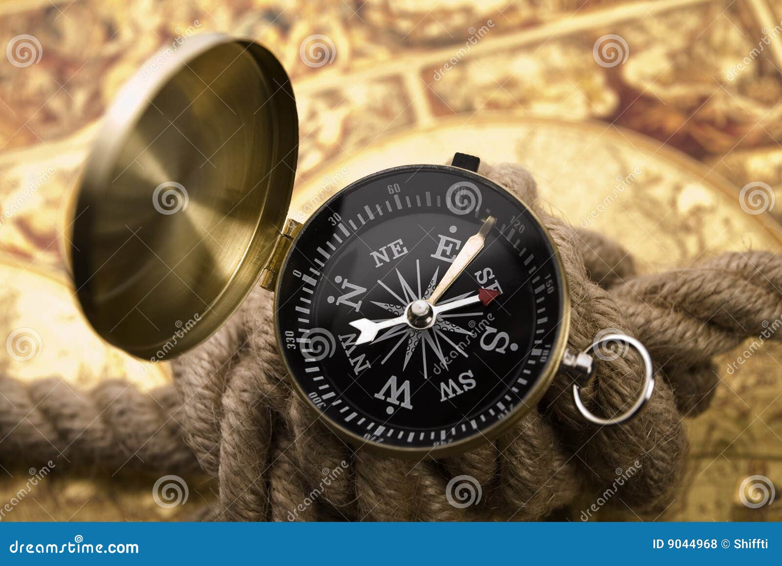 Old compass and rope stock photo. Image of macro, rope - 9044968