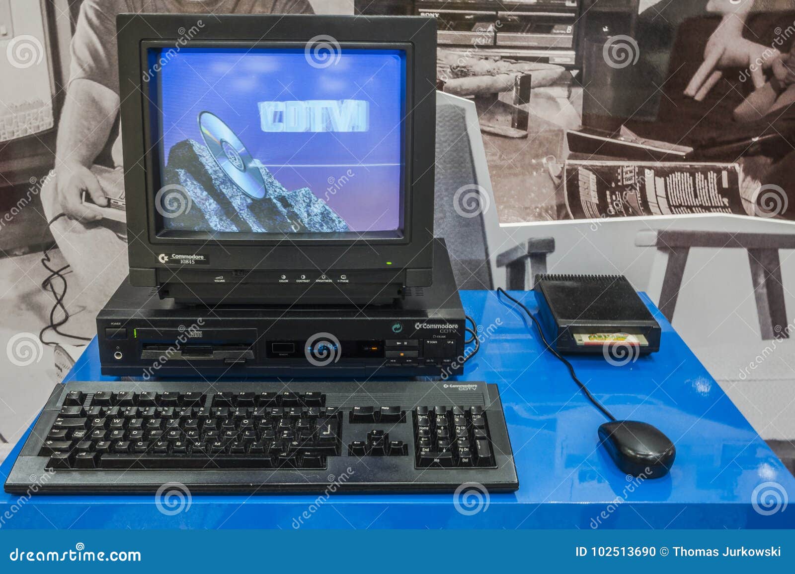 Old Computer editorial image. Image of history, games - 102513690