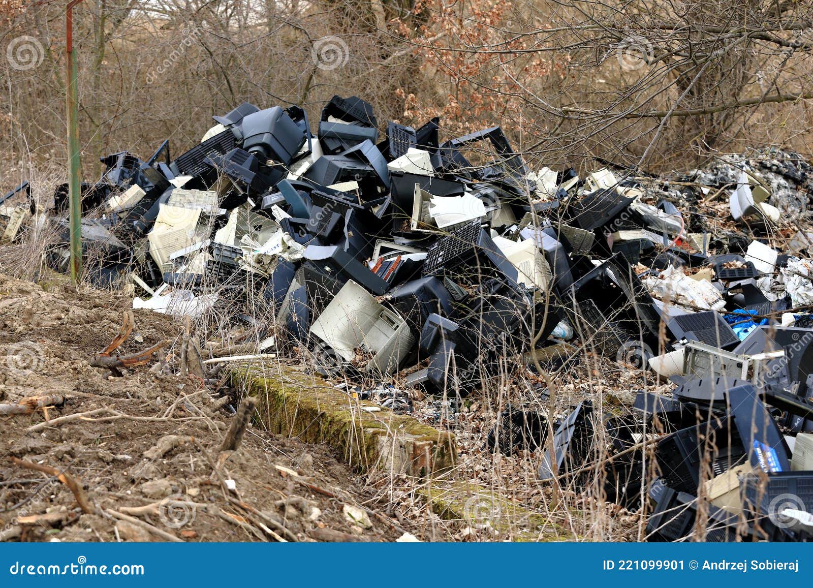 Old Computers and Monitors Abandoned in the Suburbs Editorial Photo ...